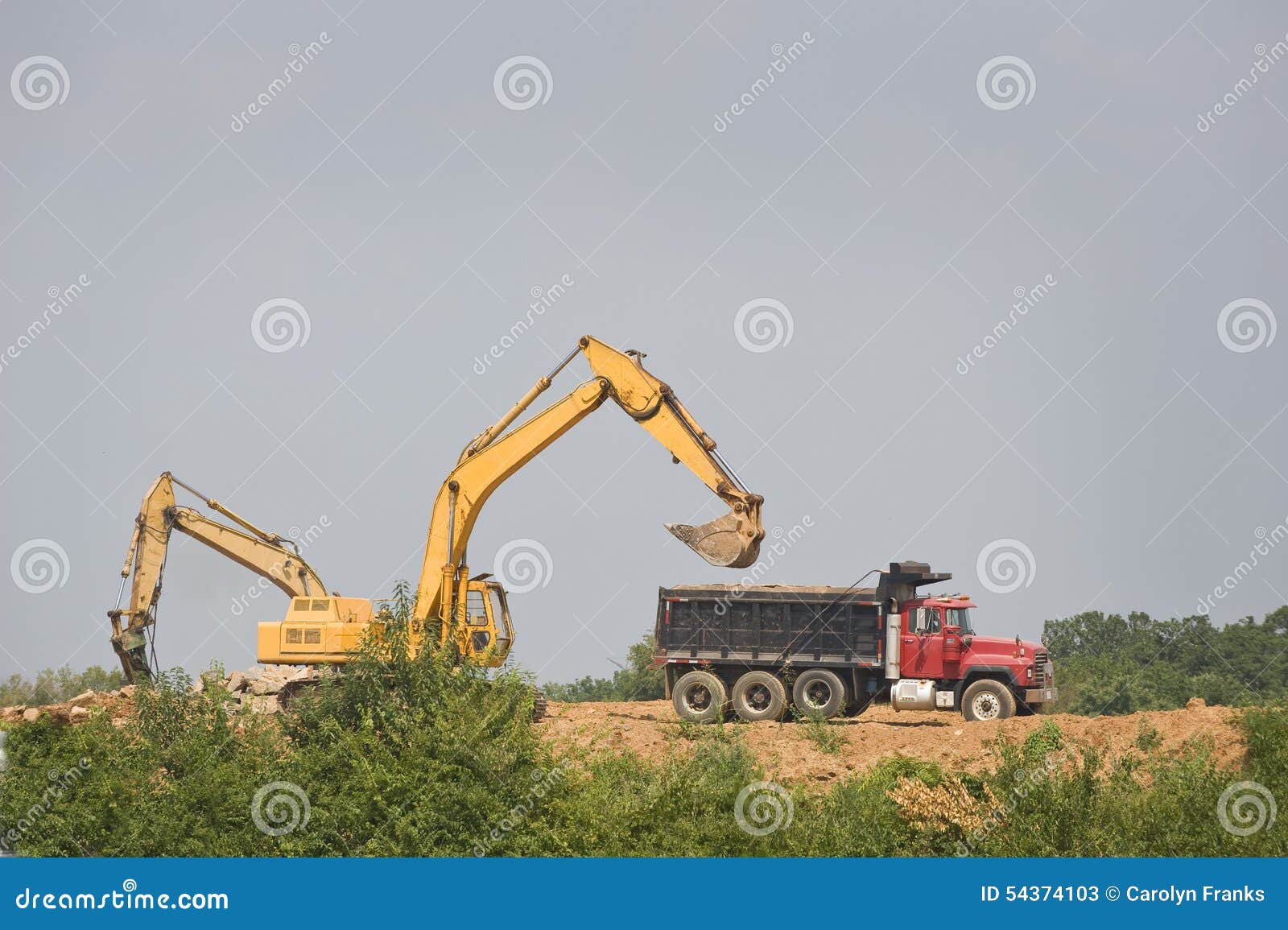 Loading a Dump Truck stock image. Image of digging, mover - 54374103