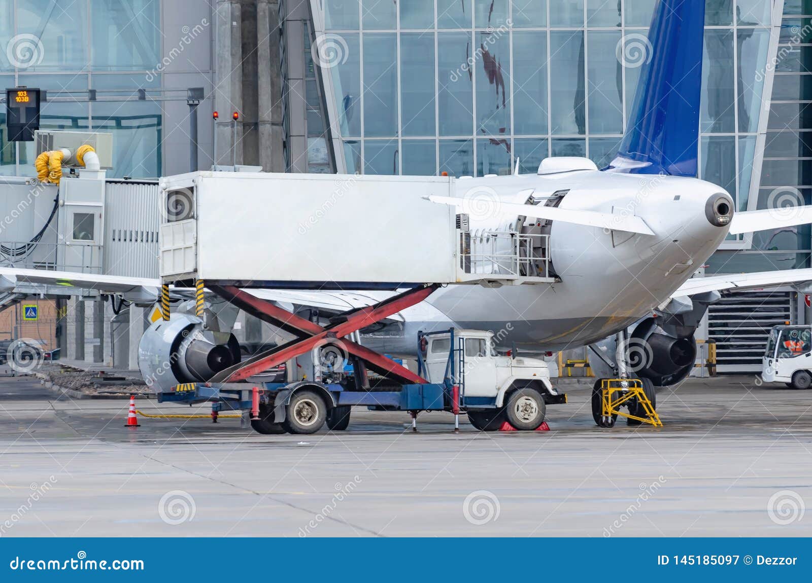 Loading Food on the Airplane for Passengers at the Terminal Stock Image ...