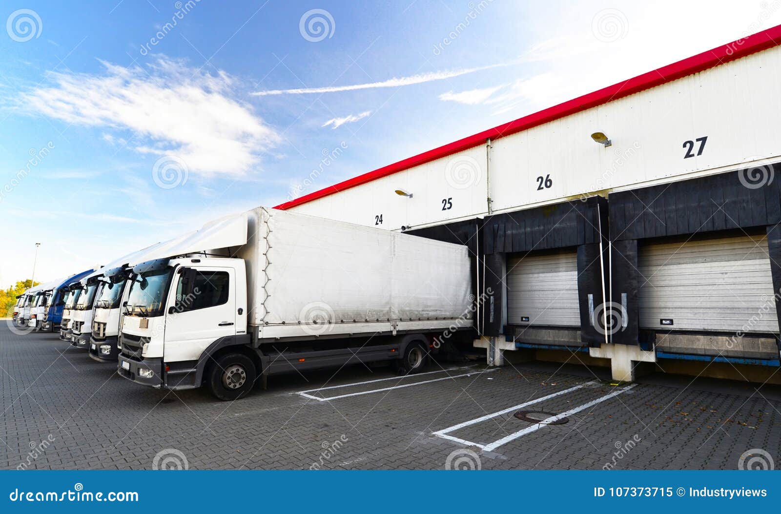Loading of Lorries at the Warehouse of a Freight Forwarding Comp Stock ...