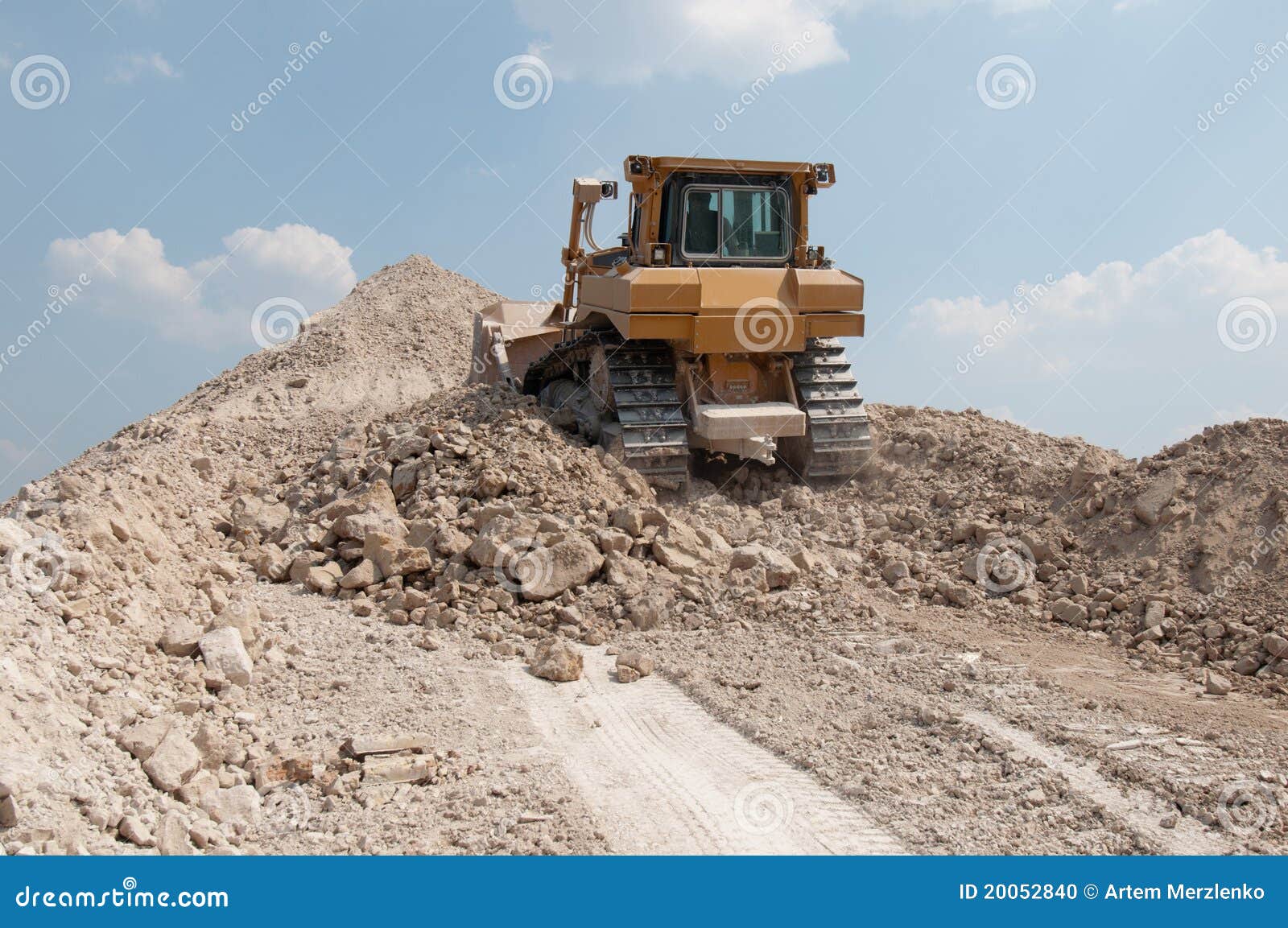 Loading machine stock photo. Image of power, industry - 20052840