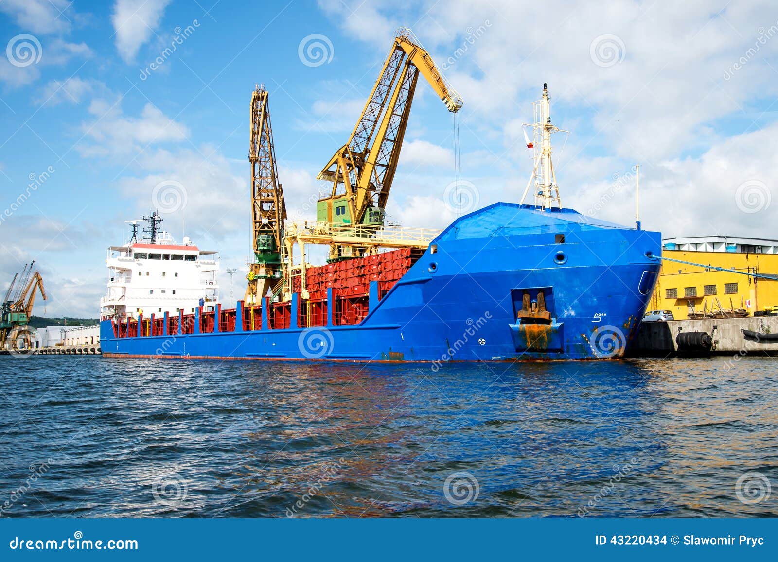 Loading editorial stock image. Image of bulk, unloading - 43220434