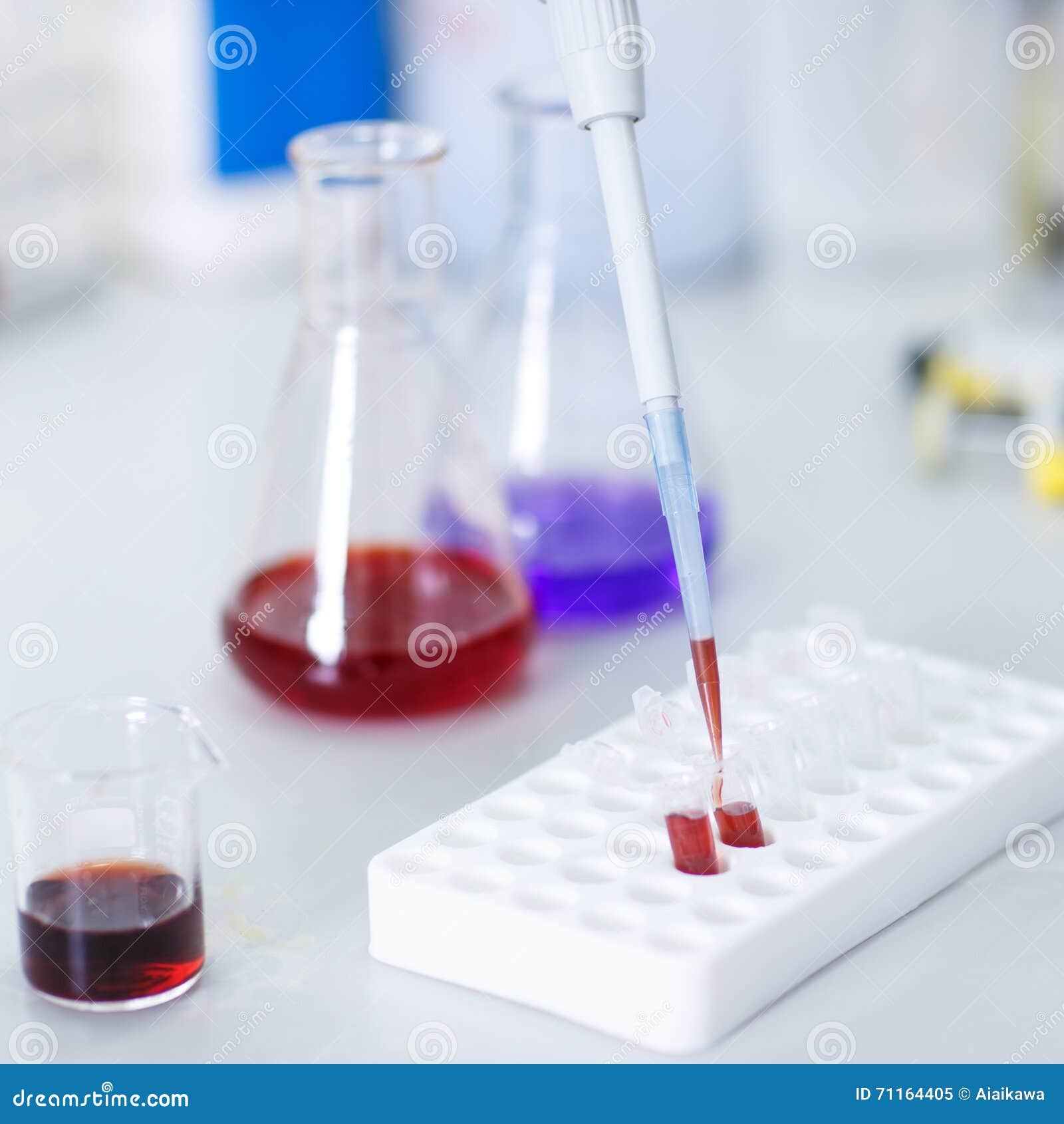 Loading Stripe of Samples for DNA Analysis Stock Image - Image of test ...
