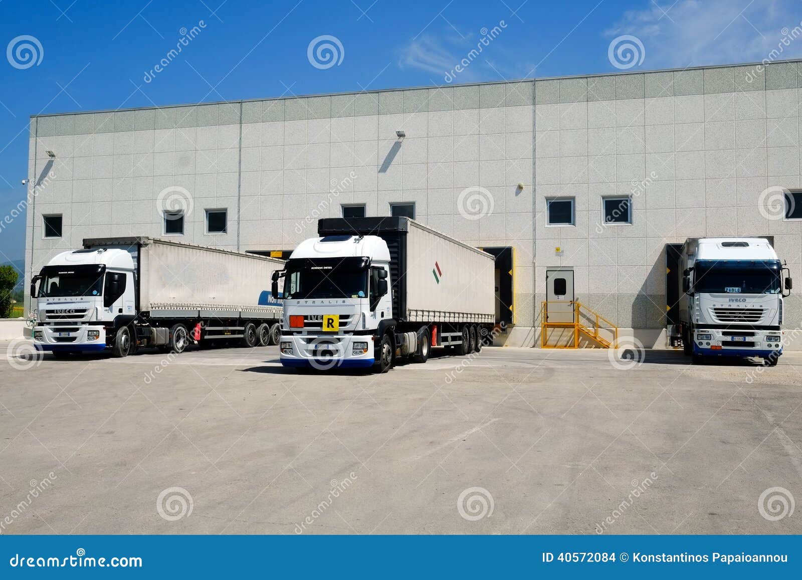 Loading truck editorial stock image. Image of shipping - 40572084