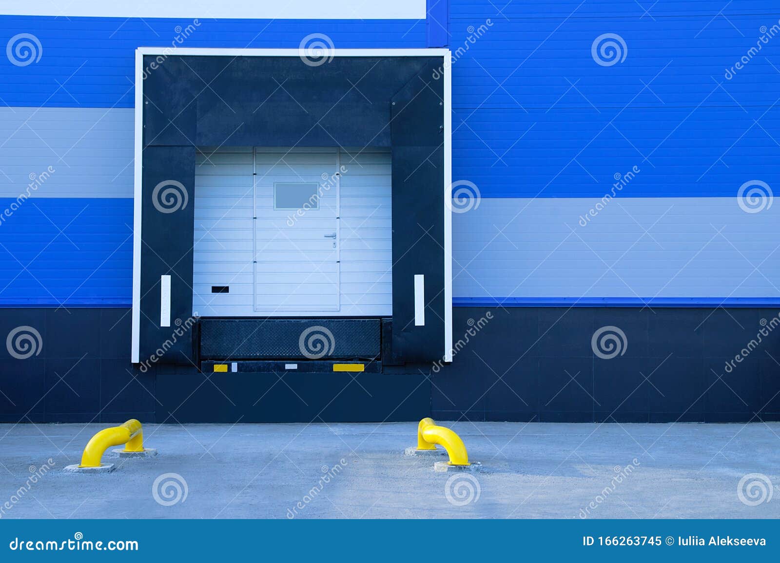 Loading and Unloading Area in the Building of a Large Supermarket Stock ...