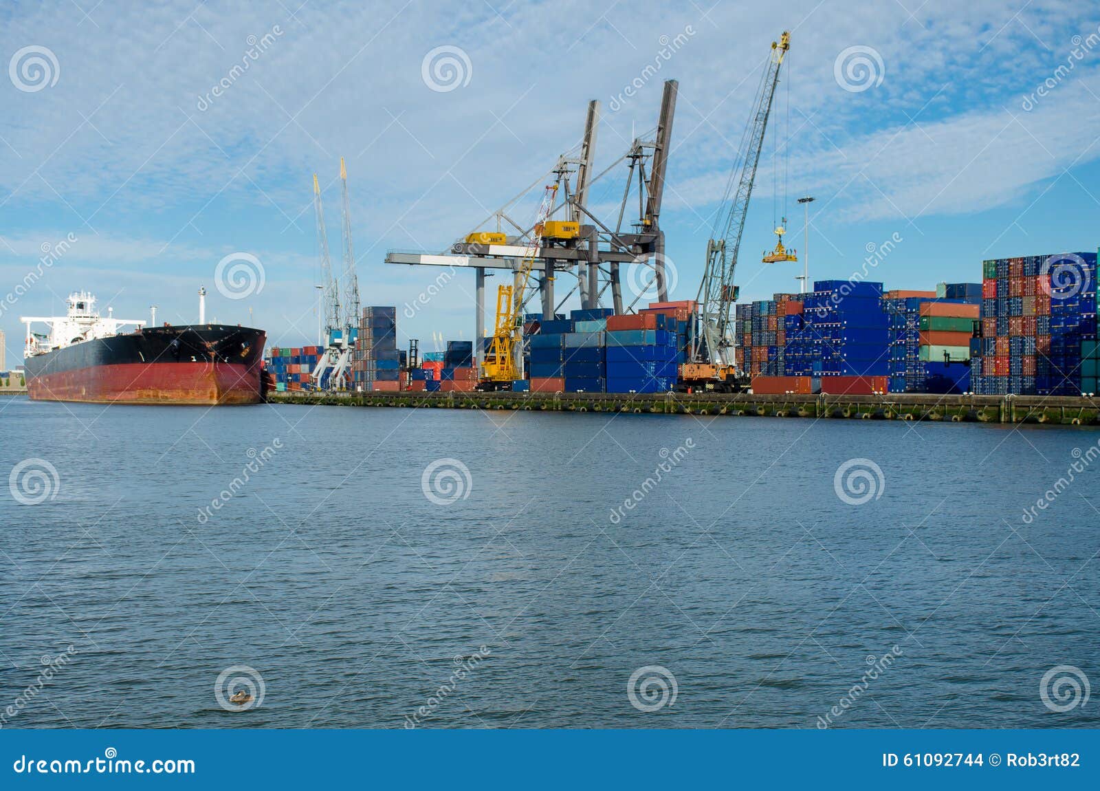 Loading/unloading Shipping Containers in the Port of Rotterdam ...