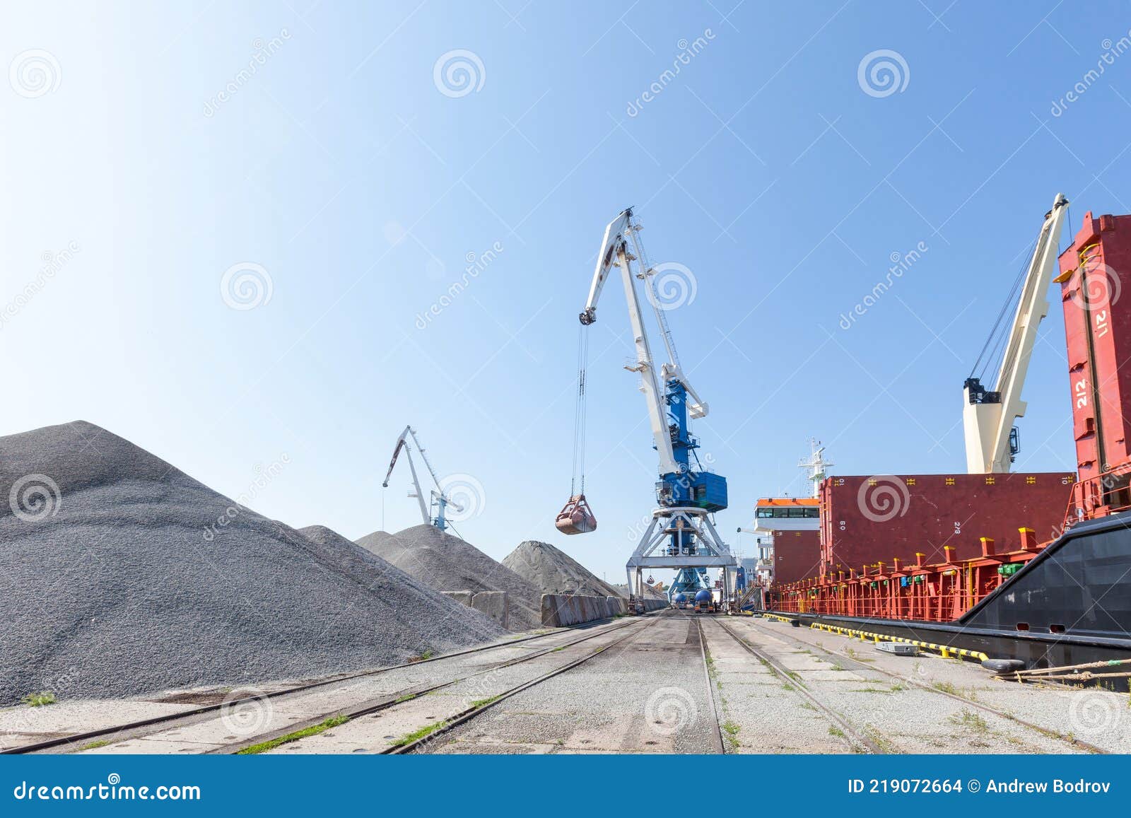 Loading and Unloading of Vessels Stock Photo - Image of load, harbour ...