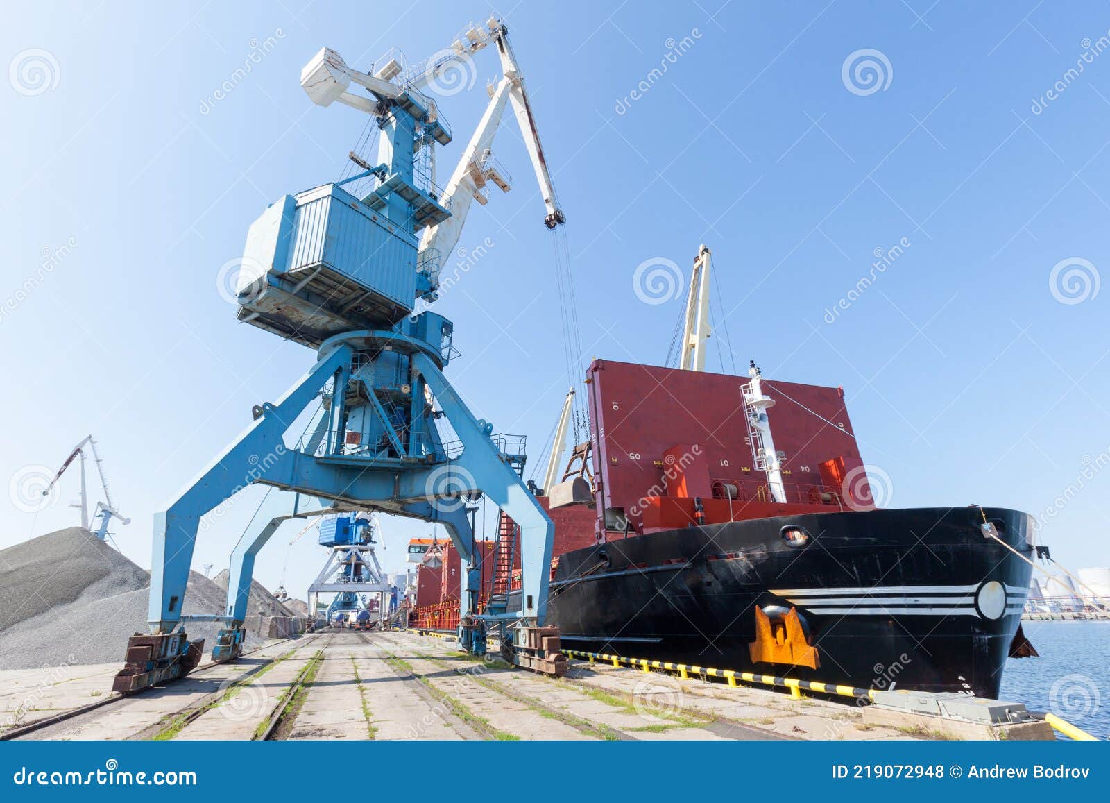 Loading and Unloading of Vessels Stock Photo - Image of ship ...