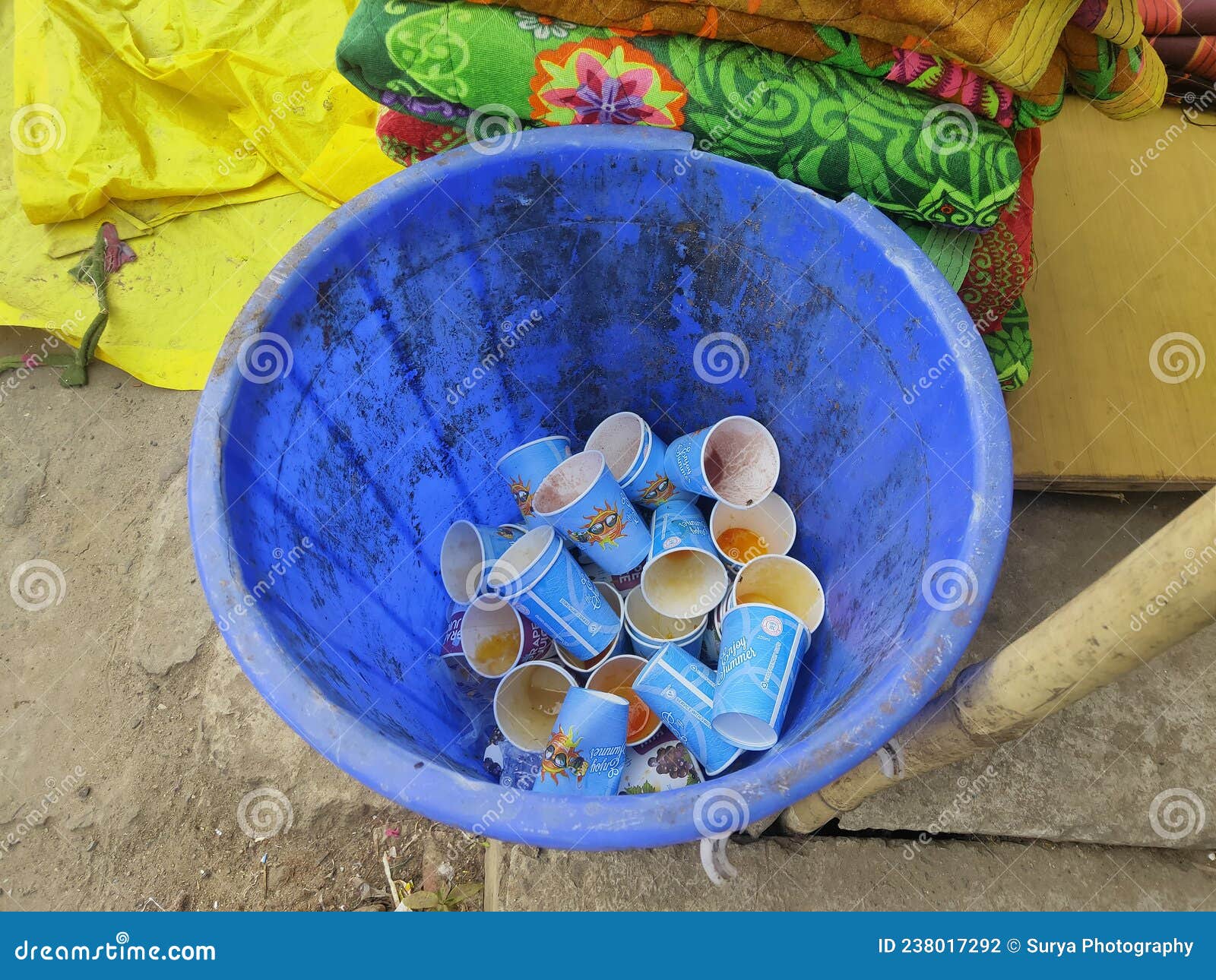 Local Juice Shop Maintain Dustbin Inside Plastic Glass Editorial ...