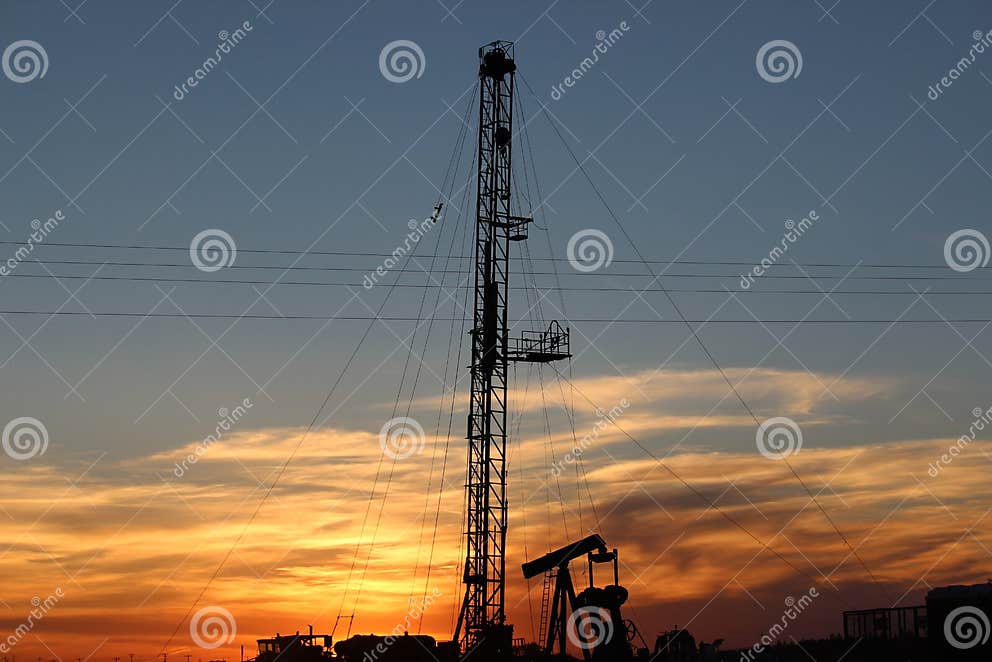 Texas pulling unit stock photo. Image of pulling, location - 159090444