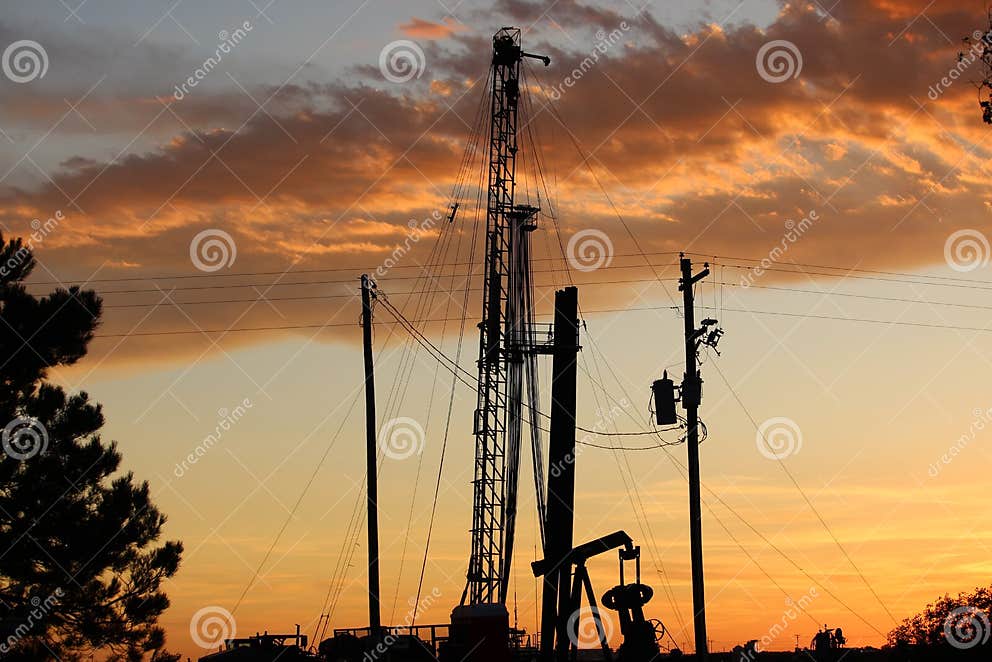 Texas Pulling Unit with Pipe Stock Image - Image of location, pulling ...