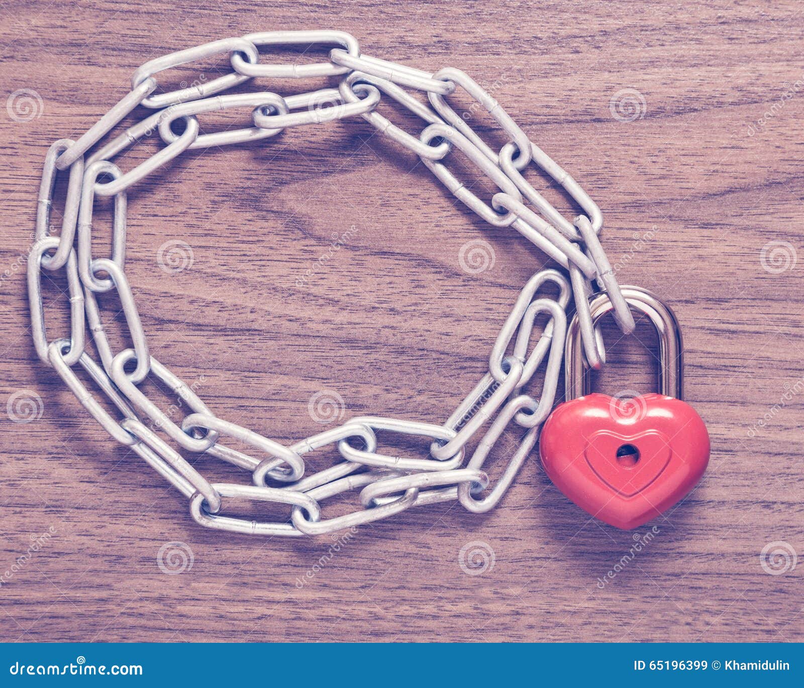Lock heart with chain stock image. Image of lock, passion - 65196399