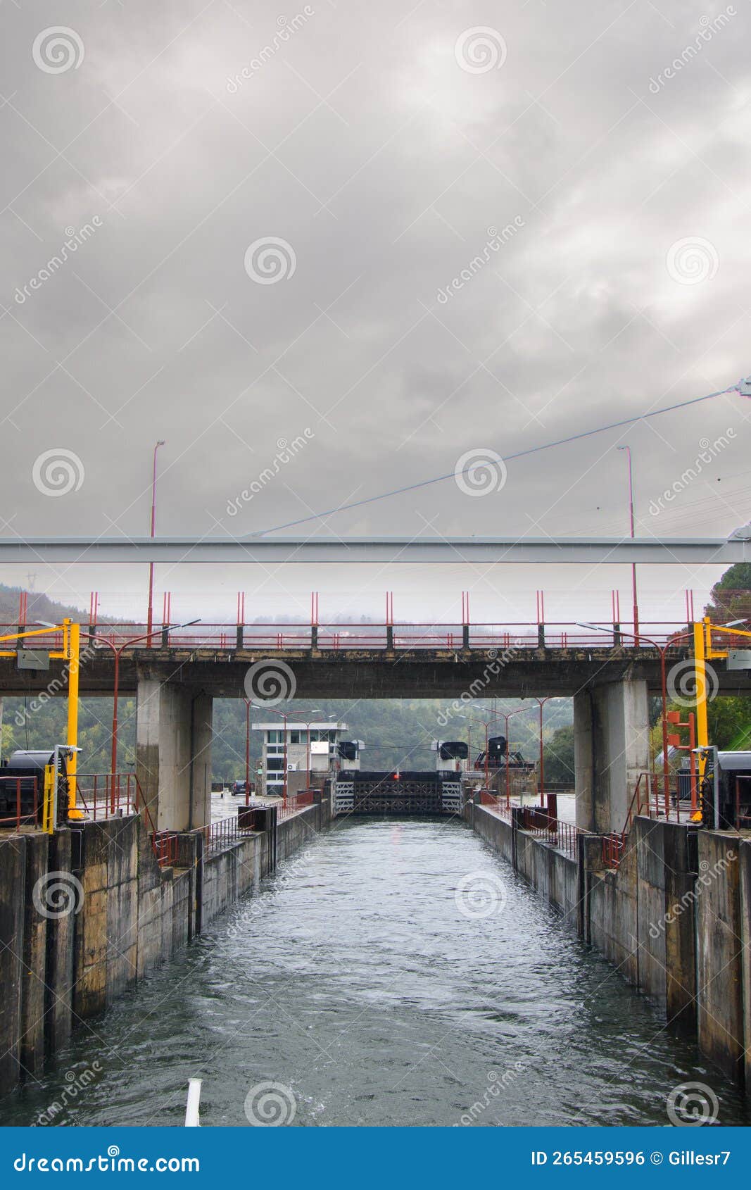 Lock located on the Douro stock photo. Image of boat - 265459596