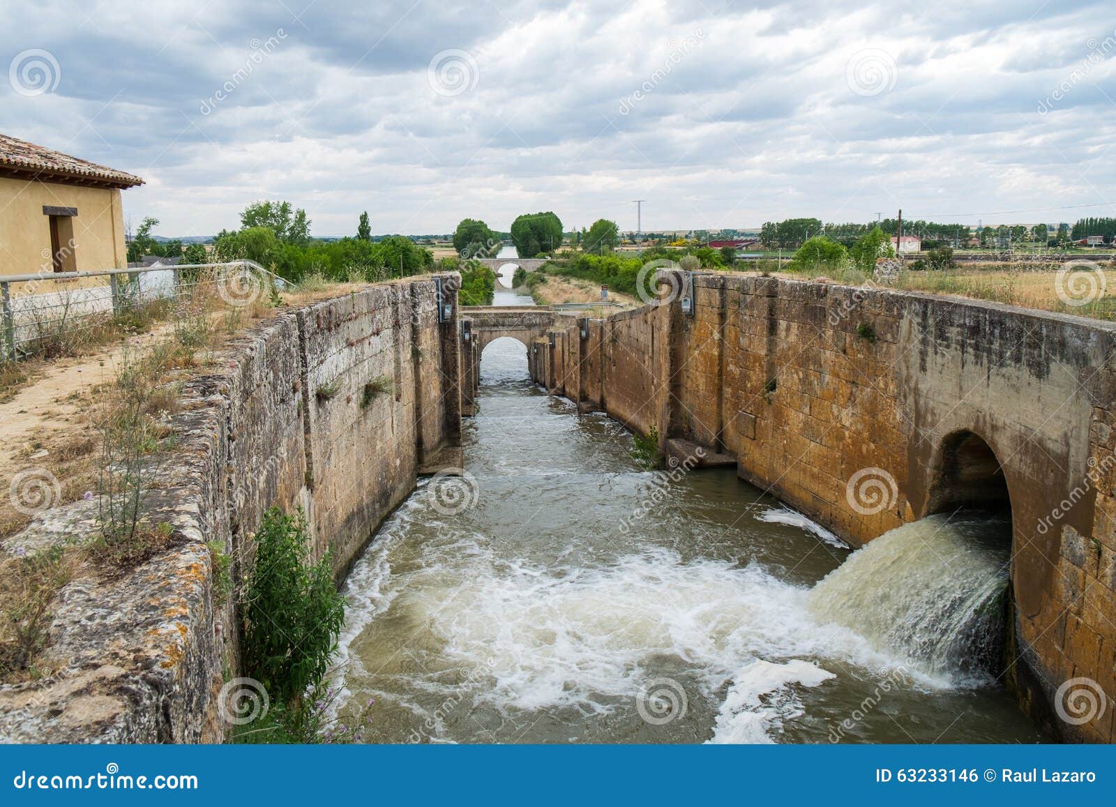 Lock Outlet Water of Irrigation Canal Stock Photo - Image of ...