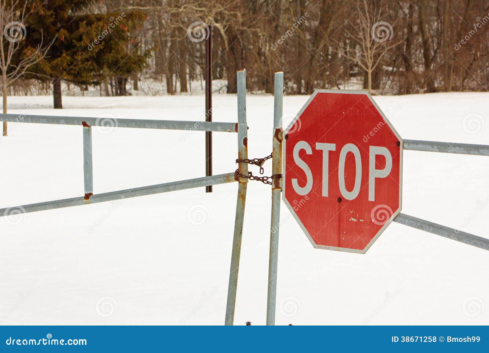 Locked Gate with a Stop Sign Stock Photo - Image of park, gate: 38671258