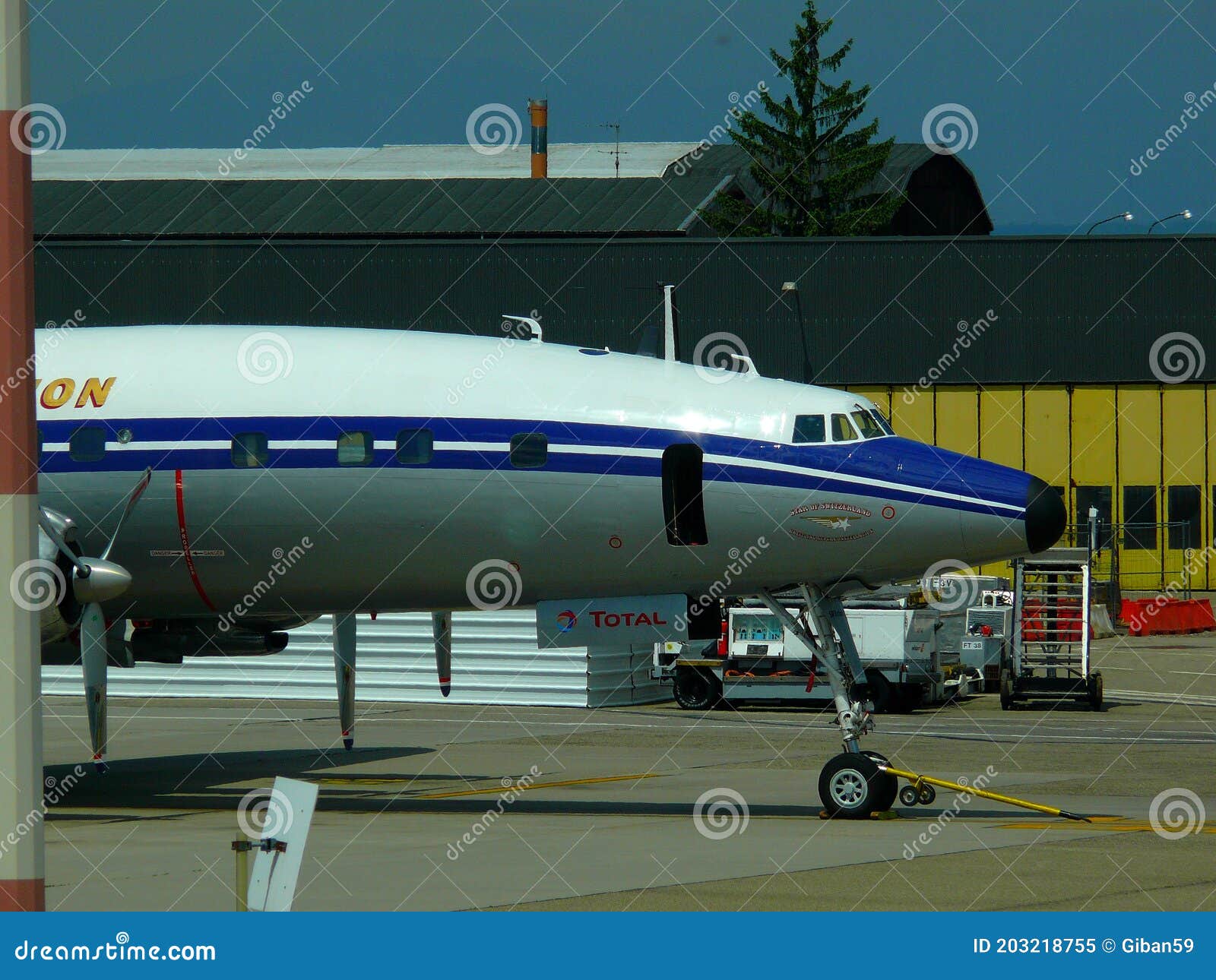 Lockheed L.1049 Super Constellation Vintage Plane Editorial Image ...