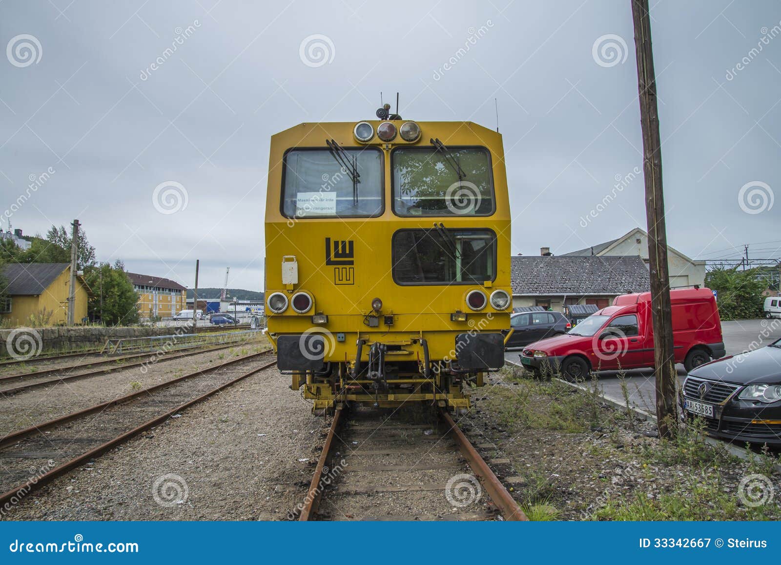 Locomotive, lew 25011 photographie éditorial. Image du gare - 33342667