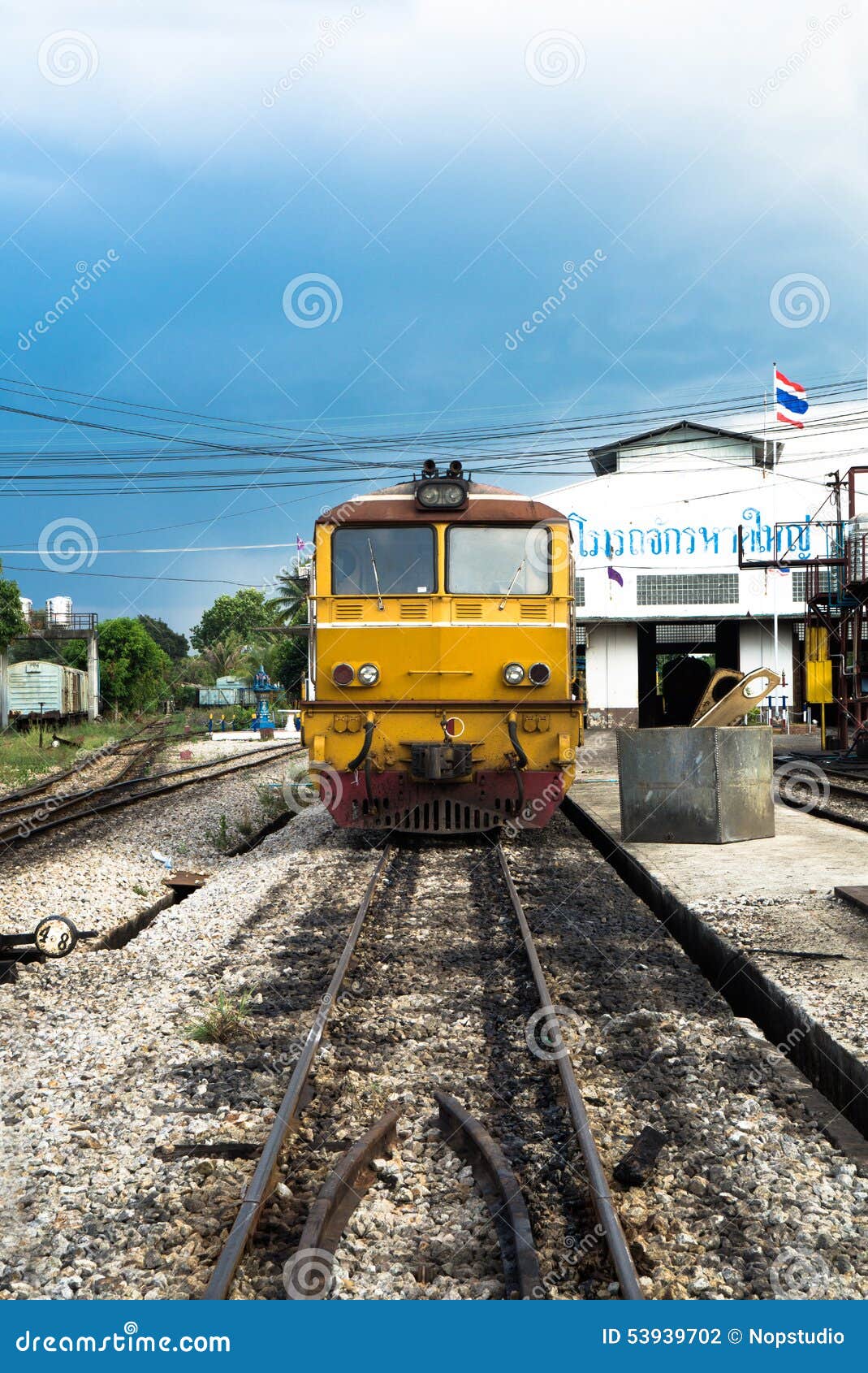 Locomotive editorial photography. Image of tail, shop - 53939702