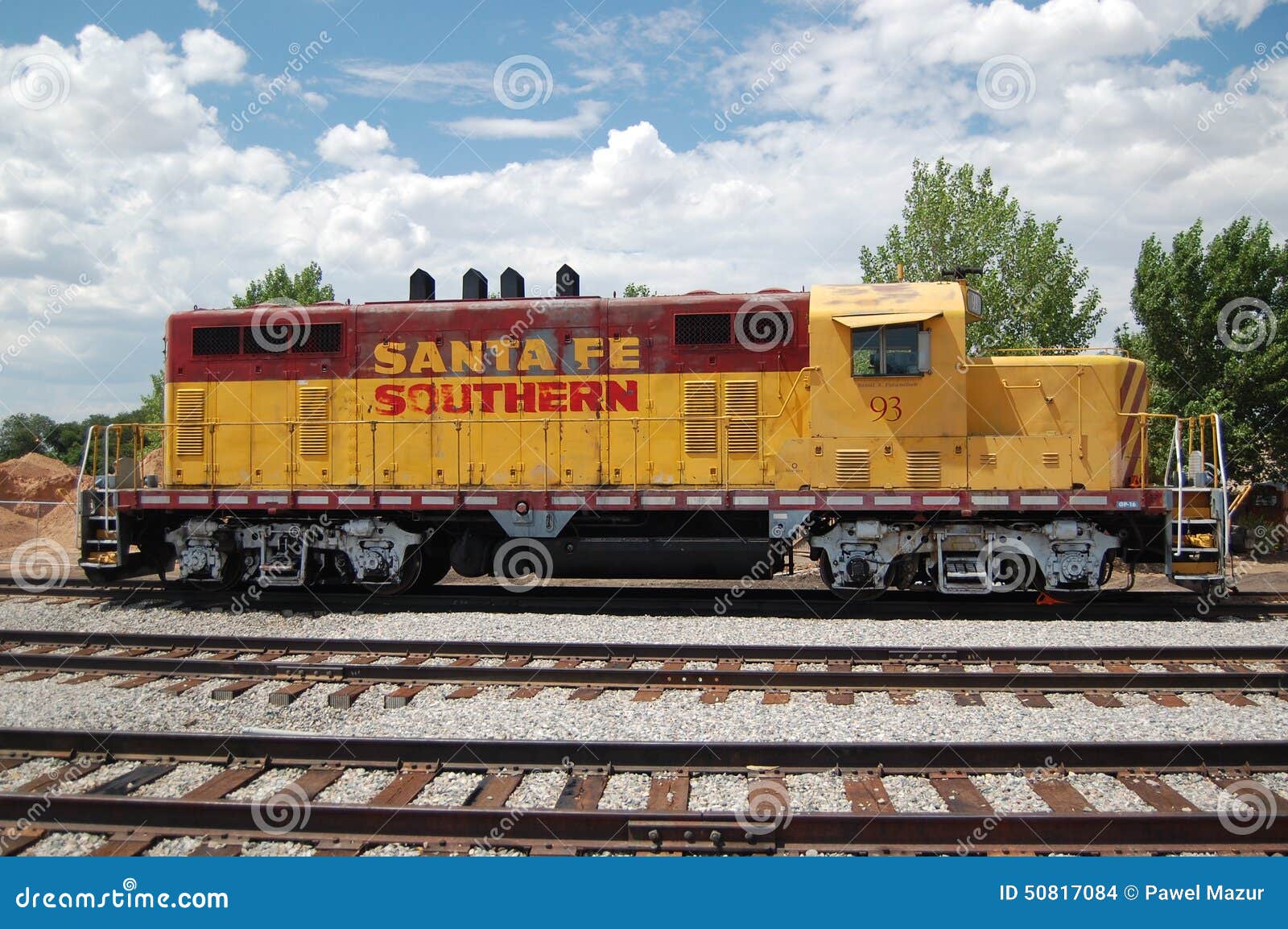 Locomotora GP-16 imagen de archivo editorial. Imagen de transporte ...