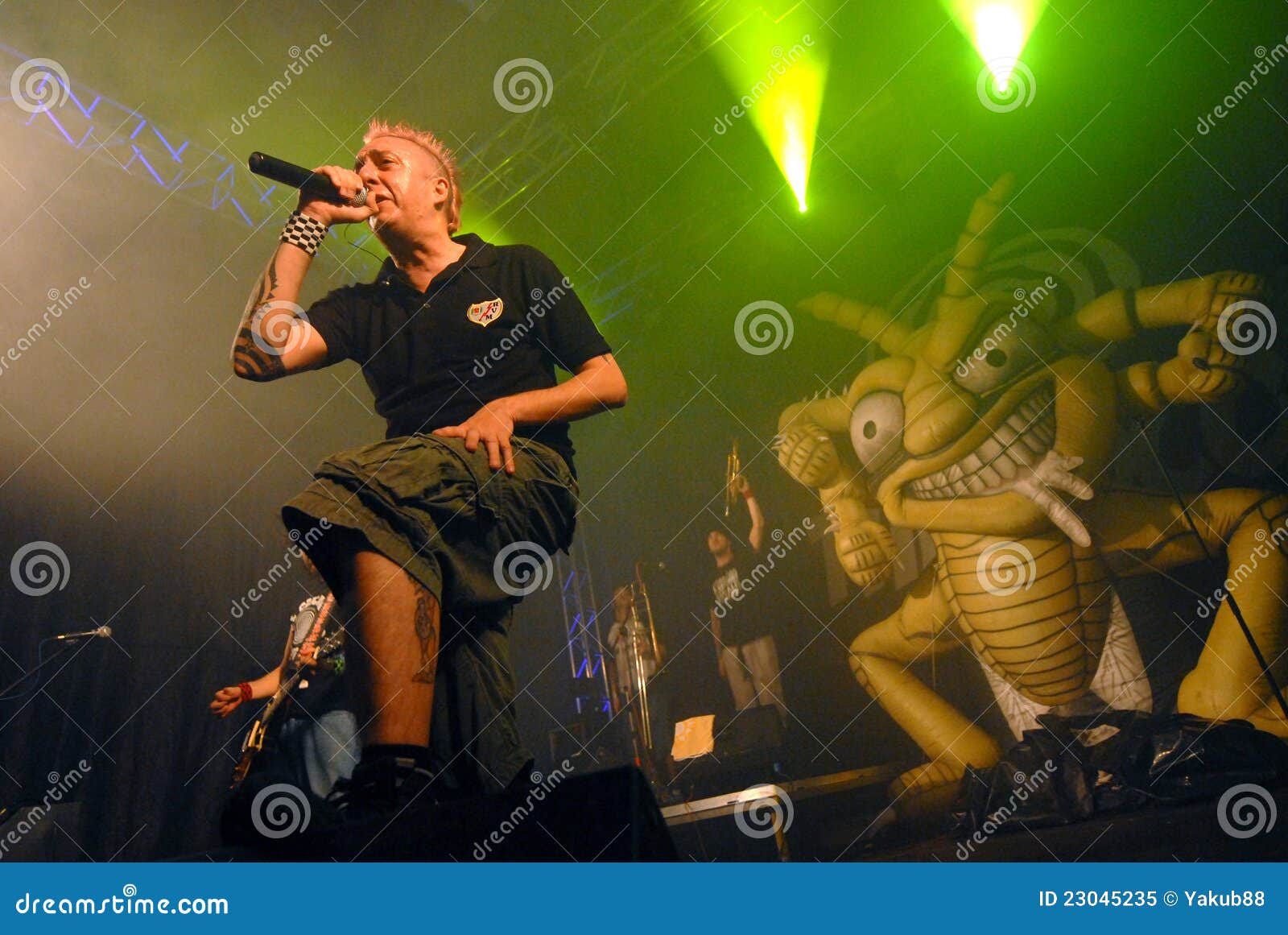 The Locos editorial image. Image of performing, stage - 23045235