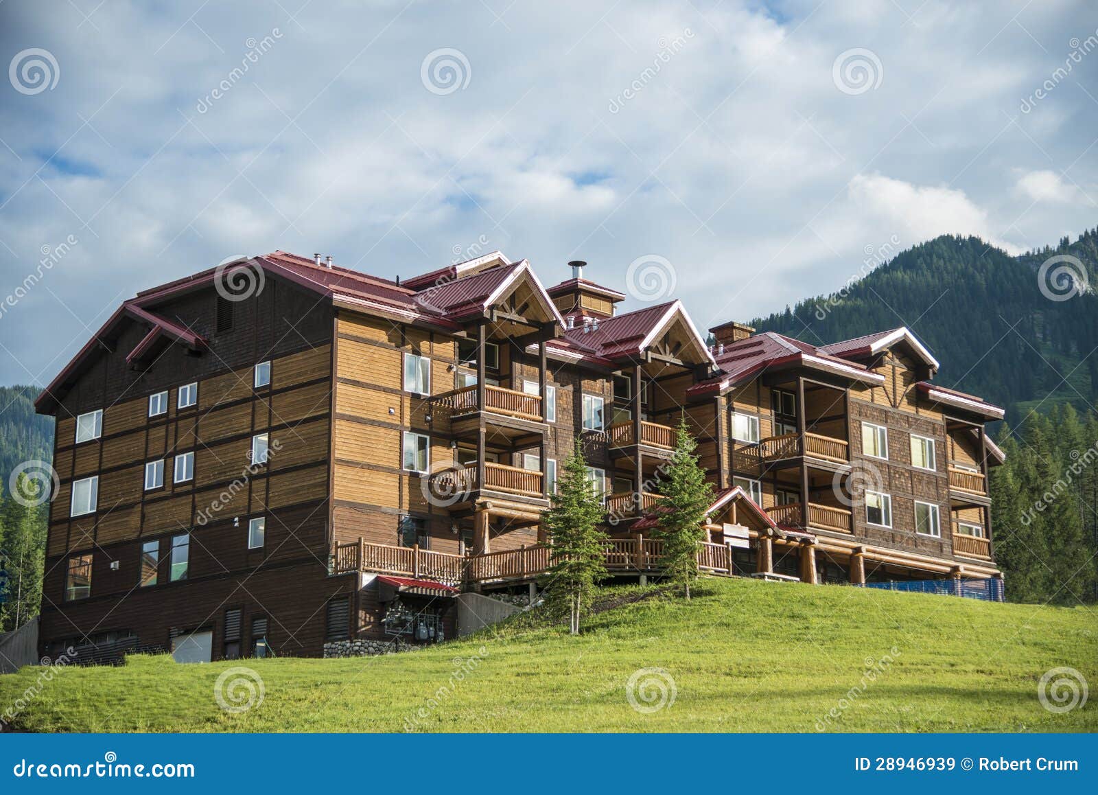 Lodge in ski resort stock image. Image of lodge, nature - 28946939