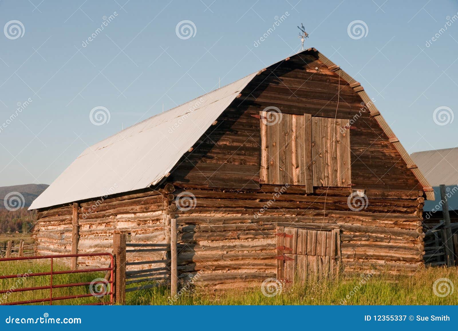 Log Barn stock image. Image of weathered, wood, sunset - 12355337