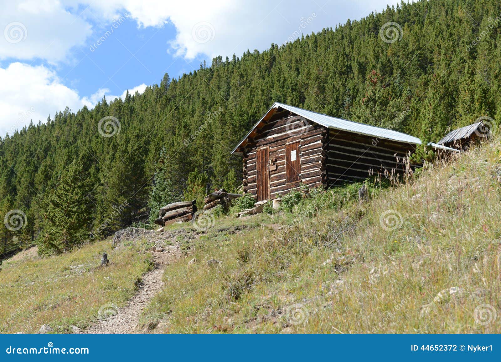 Log Cabin in Old Mining Town Stock Photo - Image of utah, home: 44652372