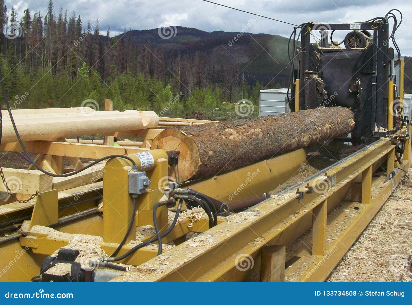 Log Lathe with Raw Pine Log Stock Photo - Image of pine, planer: 133734808