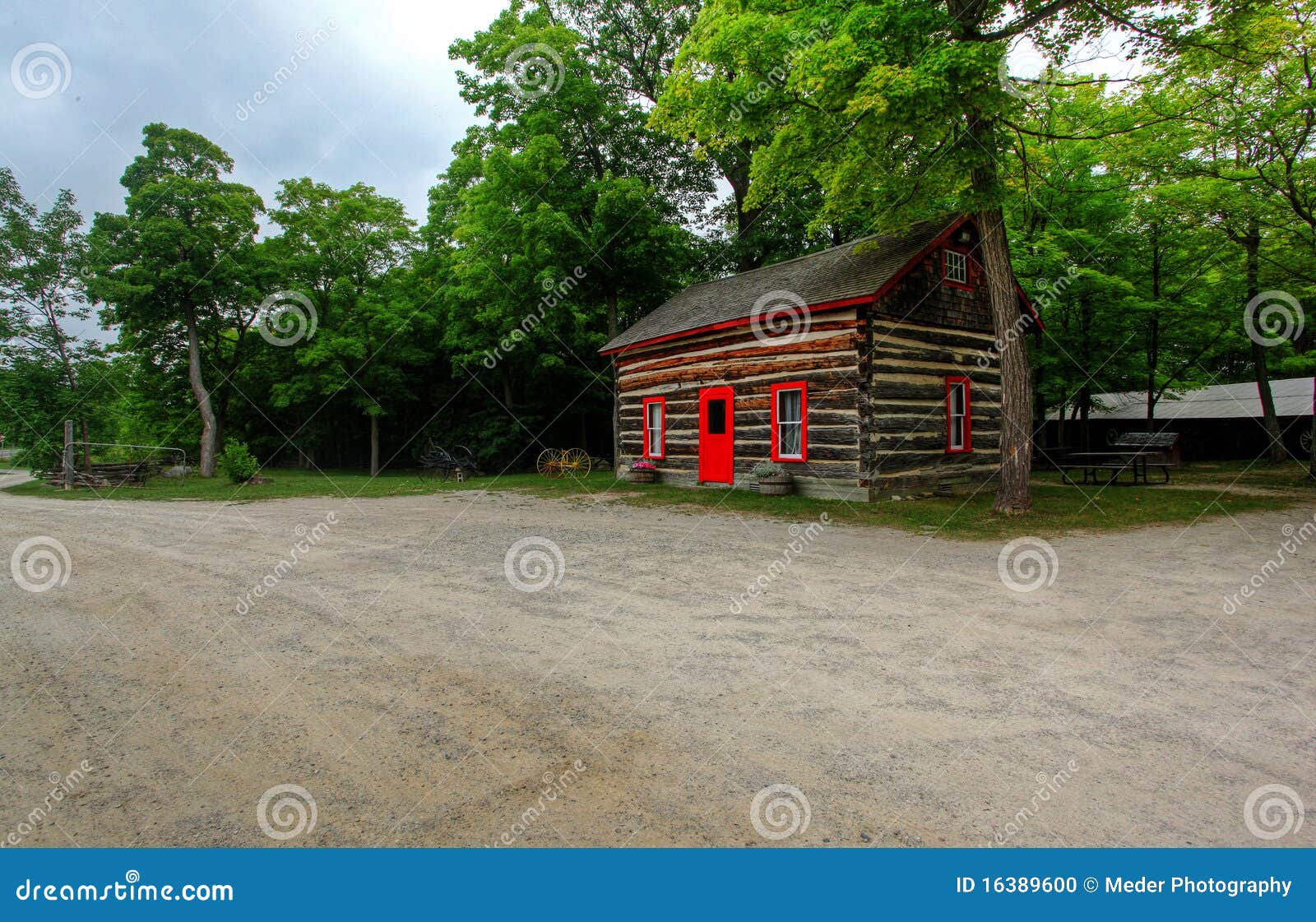 Log shack stock photo. Image of rustic, homestead, farmhouse - 16389600