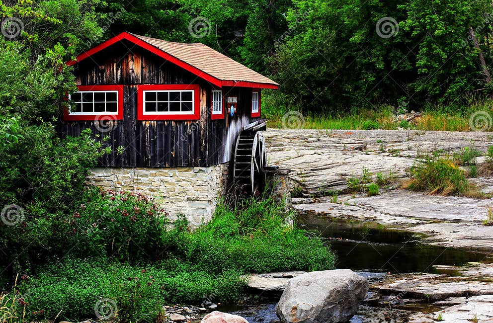 Log shack stock image. Image of outbuilding, construction - 16389679