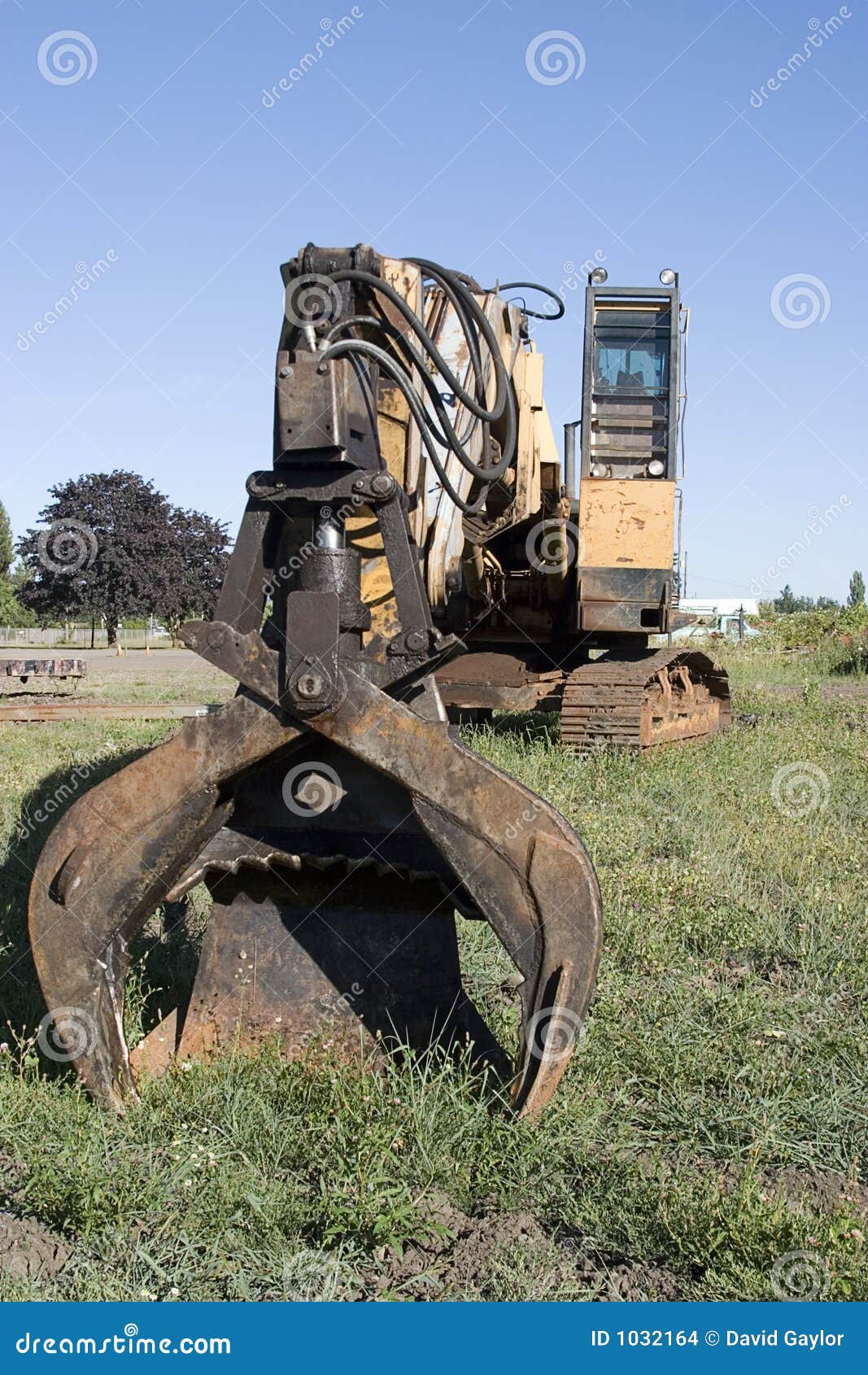 Logging Crane stock photo. Image of vehicle, forest, track - 1032164