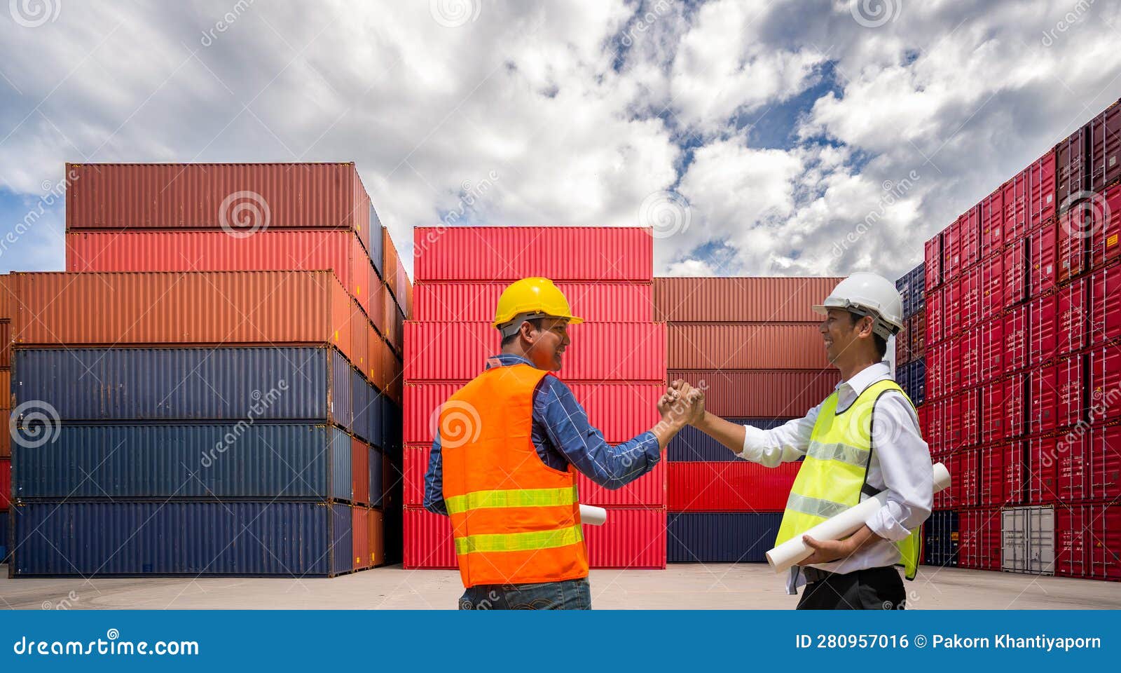 Logistic Export Import Concept Stock Photo - Image of cargo, dockyard ...