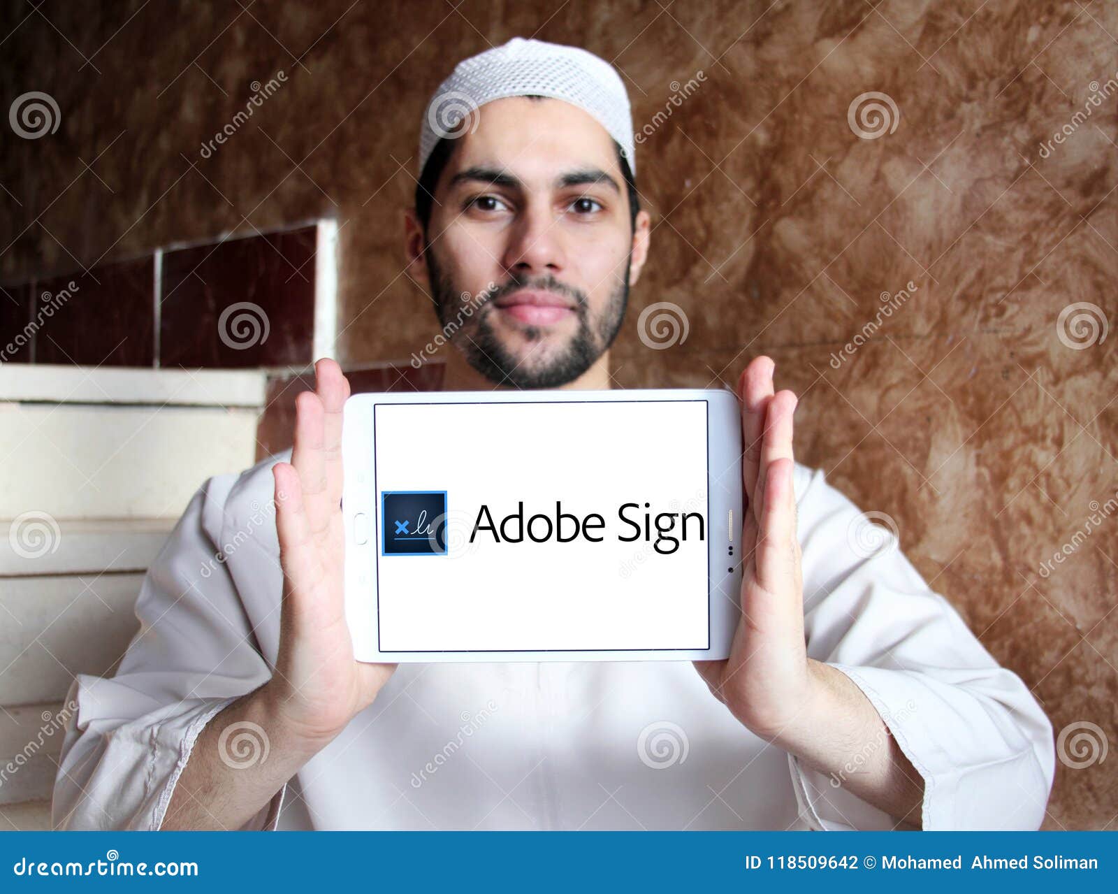 Adobe Sign logo editorial photography. Image of cloud - 118509642