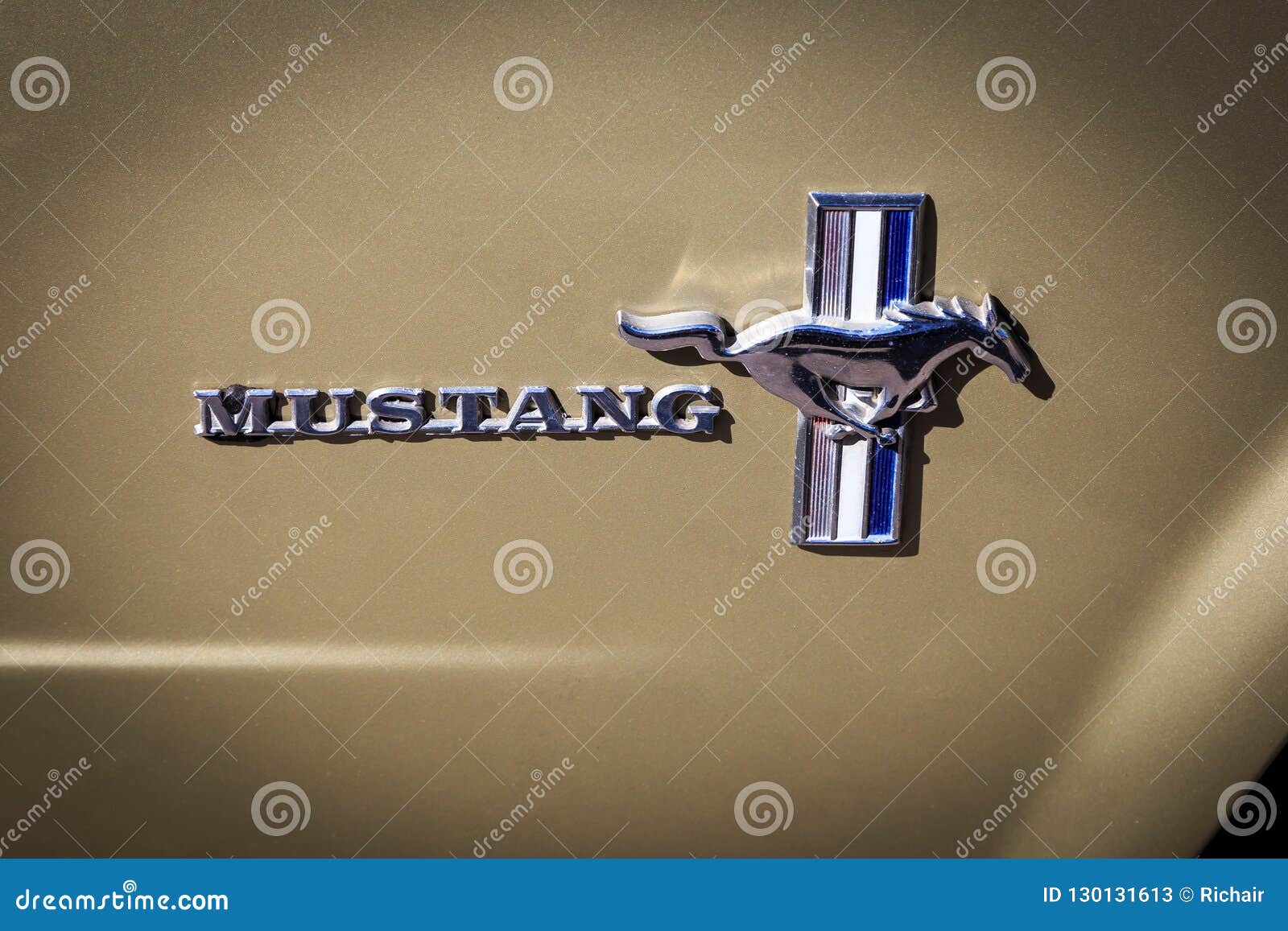 Logo classico del mustang fotografia stock editoriale. Immagine di ...