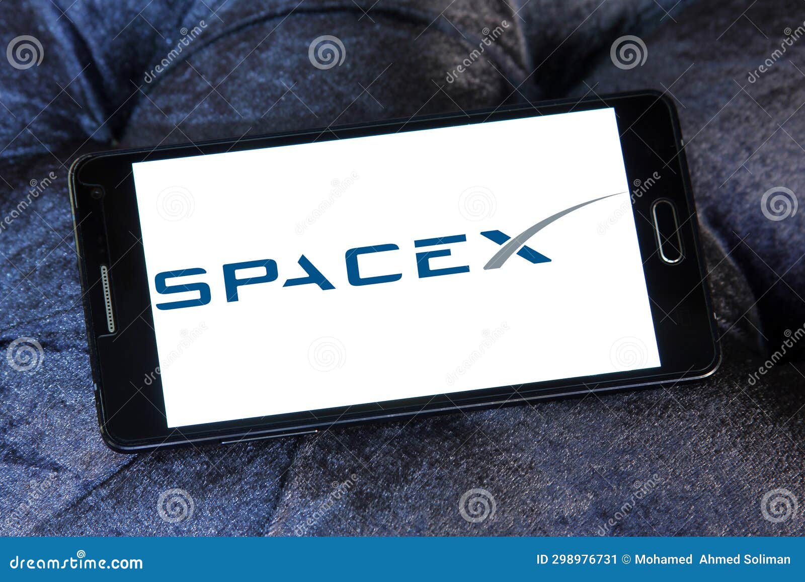 SpaceX logo editorial photo. Image of business, internet - 298976731