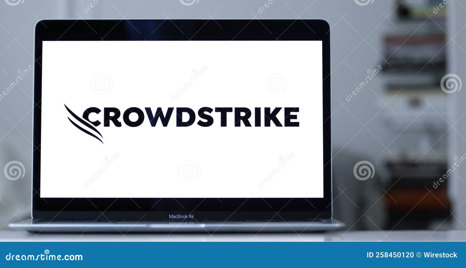 Logo of Crowdstrike, an American Cybersecurity Technology Corporation ...