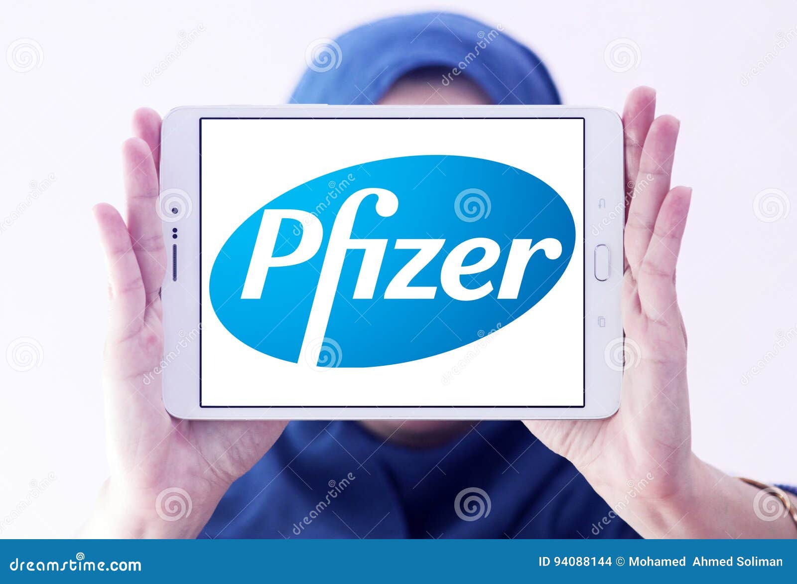 Logo de Pfizer image stock éditorial. Image du médecine - 94088144