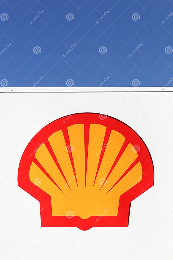 Logo De Shell Sur Une Station Service Photo stock éditorial - Image du ...
