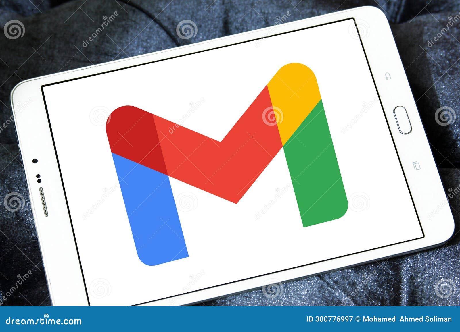 Google Gmail app logo editorial photography. Image of illustrative ...