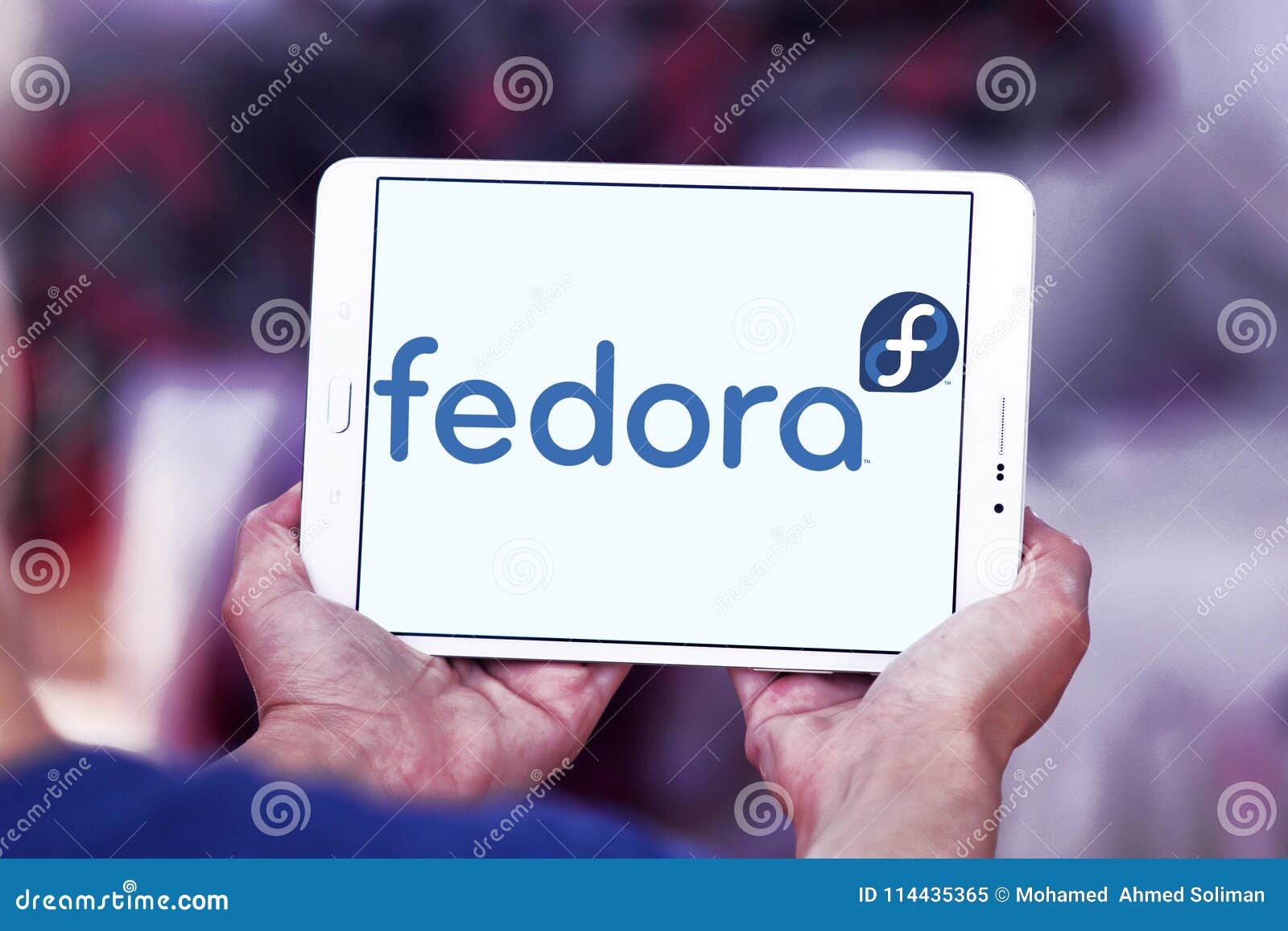 Fedora Operating System Logo Editorial Image - Image of project, brand ...