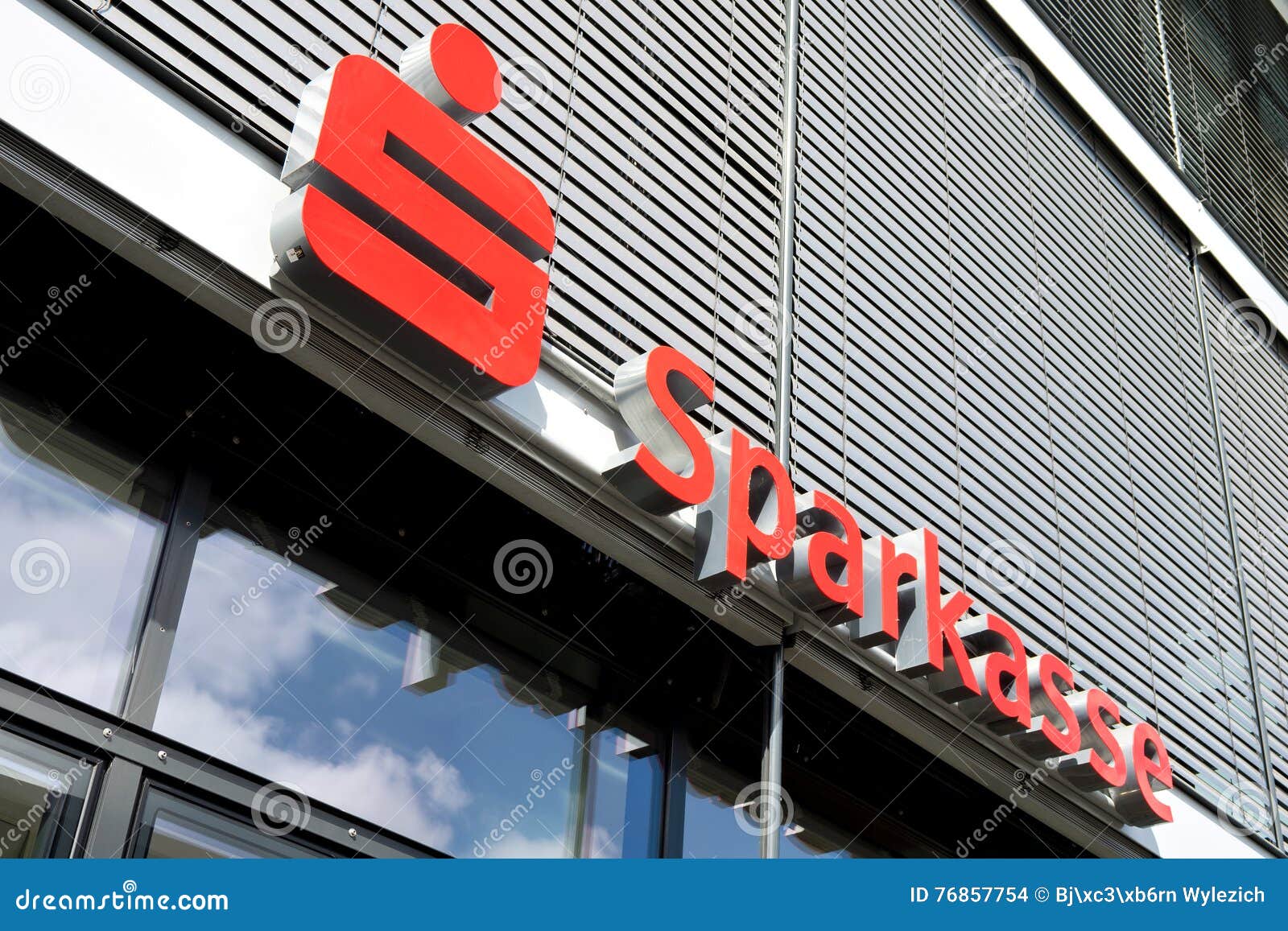 Logo of the German Sparkasse Editorial Stock Image - Image of institute ...