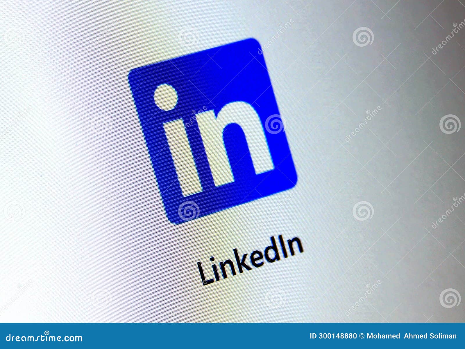 LinkedIn app logo editorial image. Illustration of networks - 300148880
