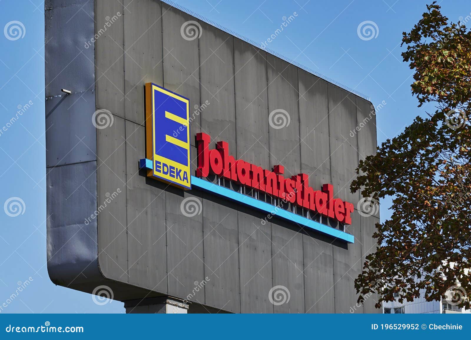 Logo of a Supermarket in Berlin, Germany Editorial Photography - Image ...