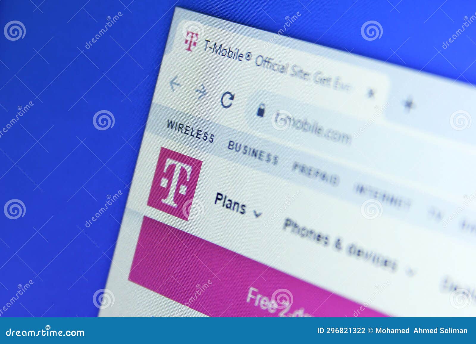 T-Mobile company editorial photography. Image of communication - 296821322