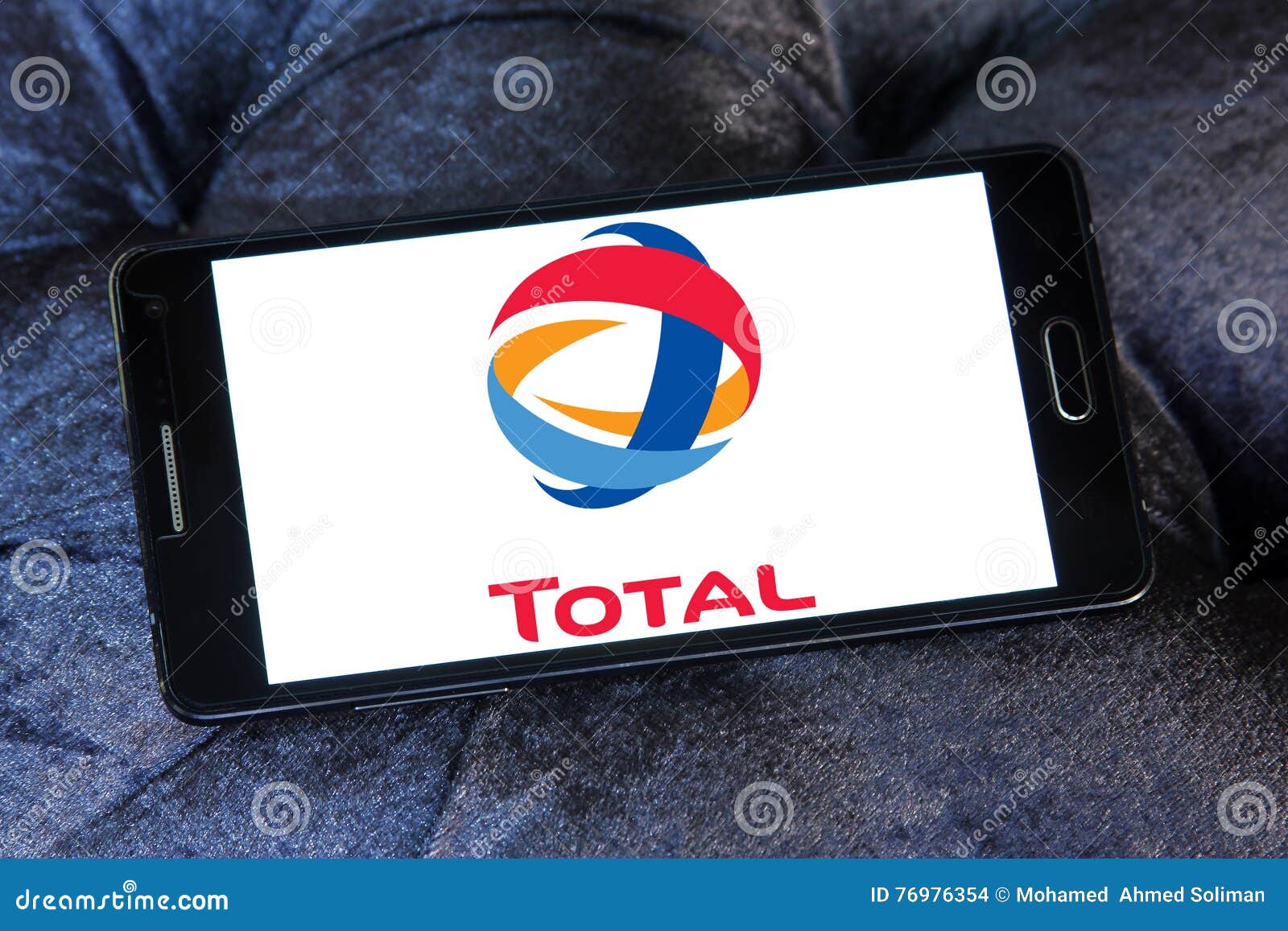 Logo total image stock éditorial. Image du commercial - 76976354