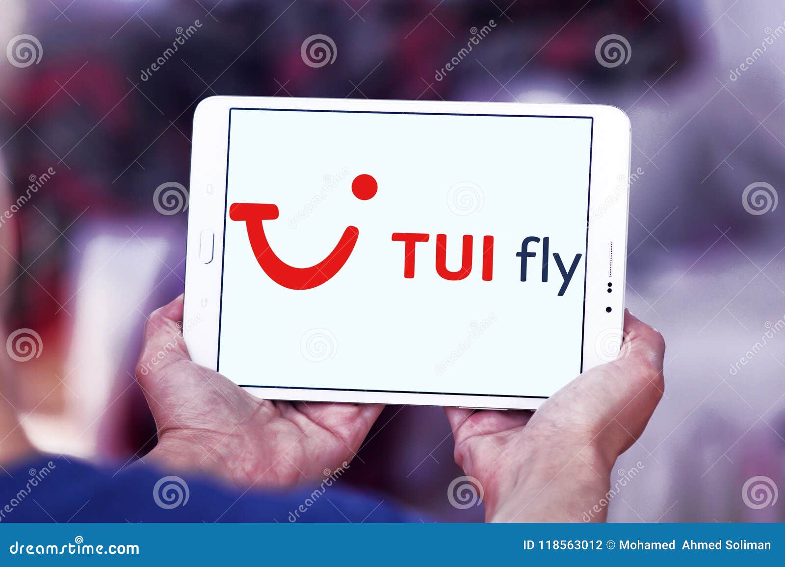 TUI fly logo editorial photography. Image of vectors - 118563012