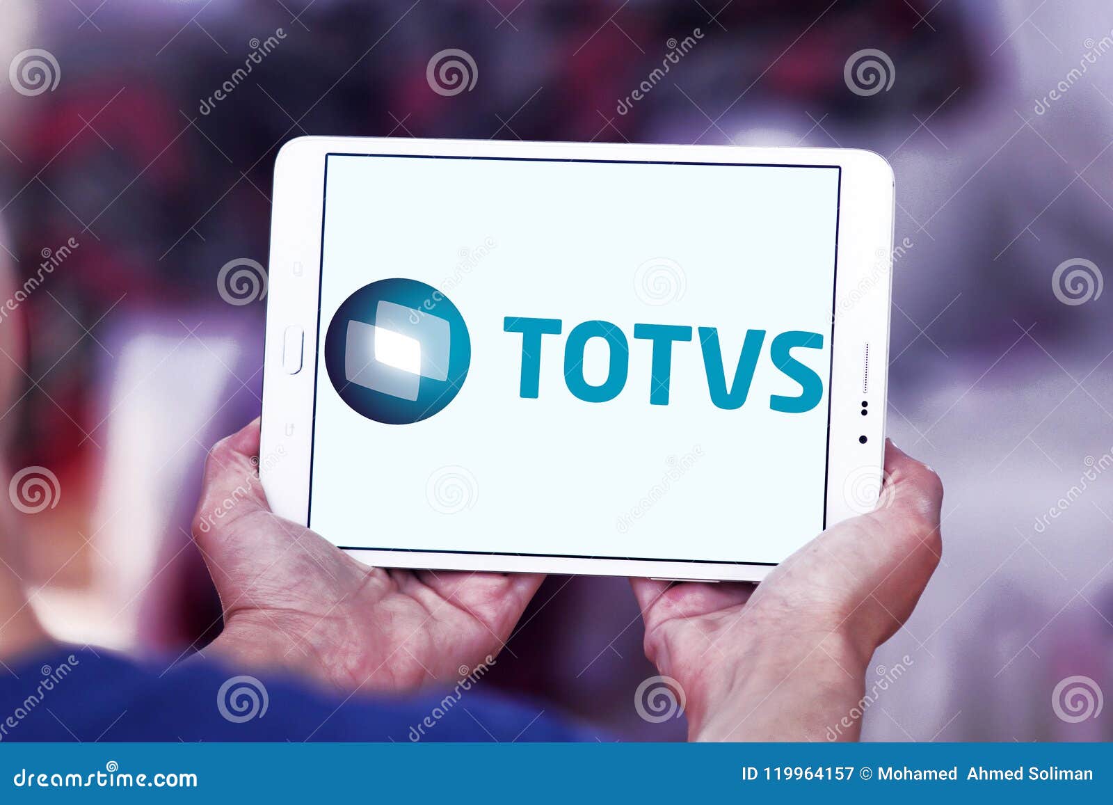 Logotipo Da Empresa De Software De TOTVS Fotografia Editorial - Imagem ...