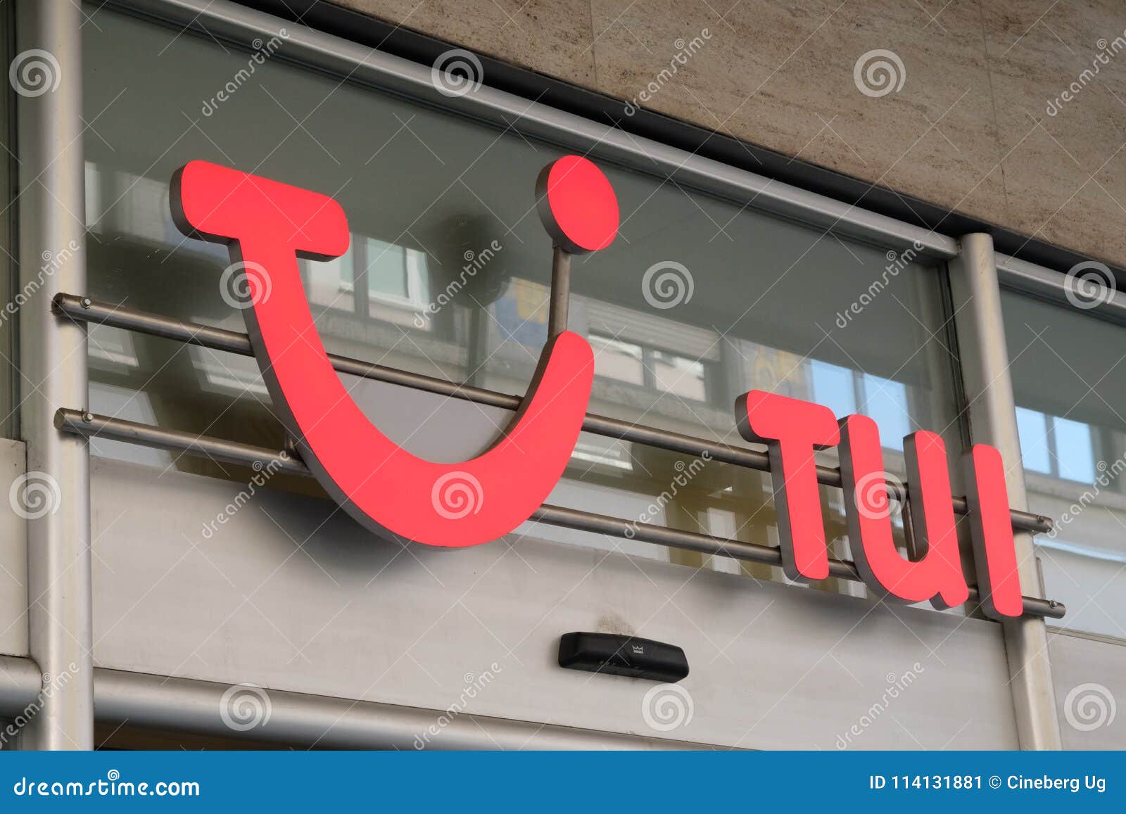 Logotipo Da Empresa De TUI Group Foto Editorial - Imagem de companhia ...