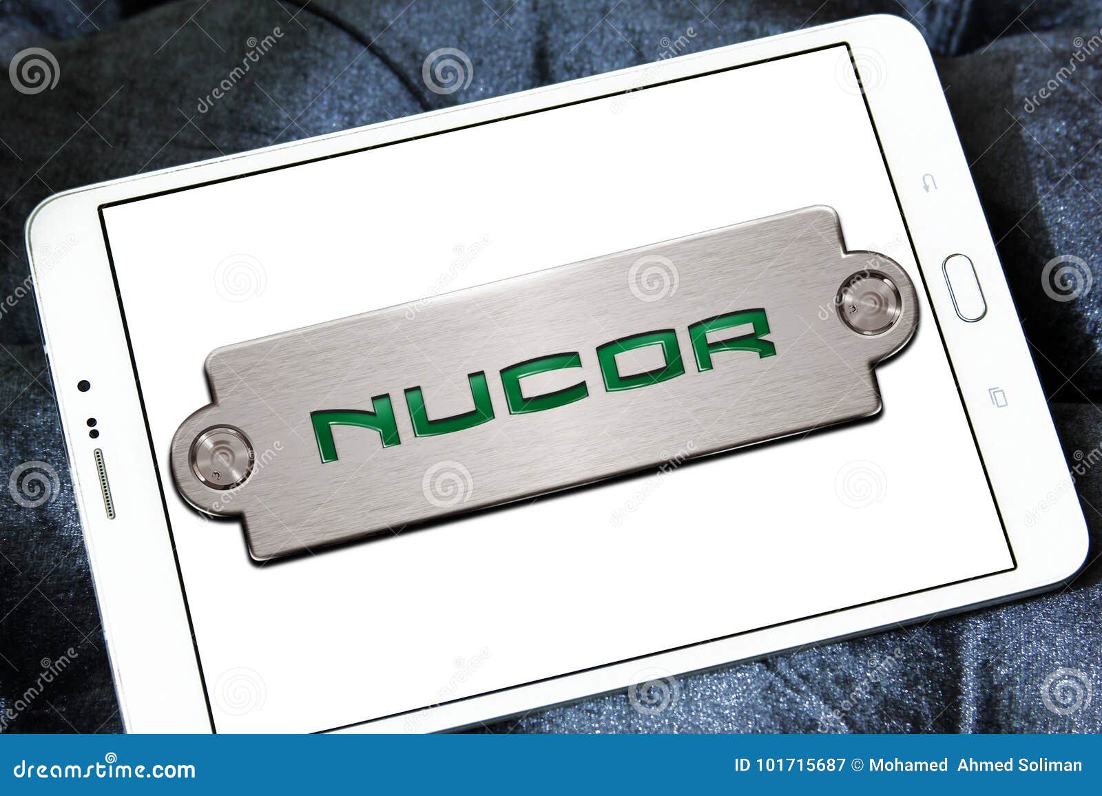 Logotipo De Acero De La Sociedad De Nucor Fotografía editorial - Imagen ...