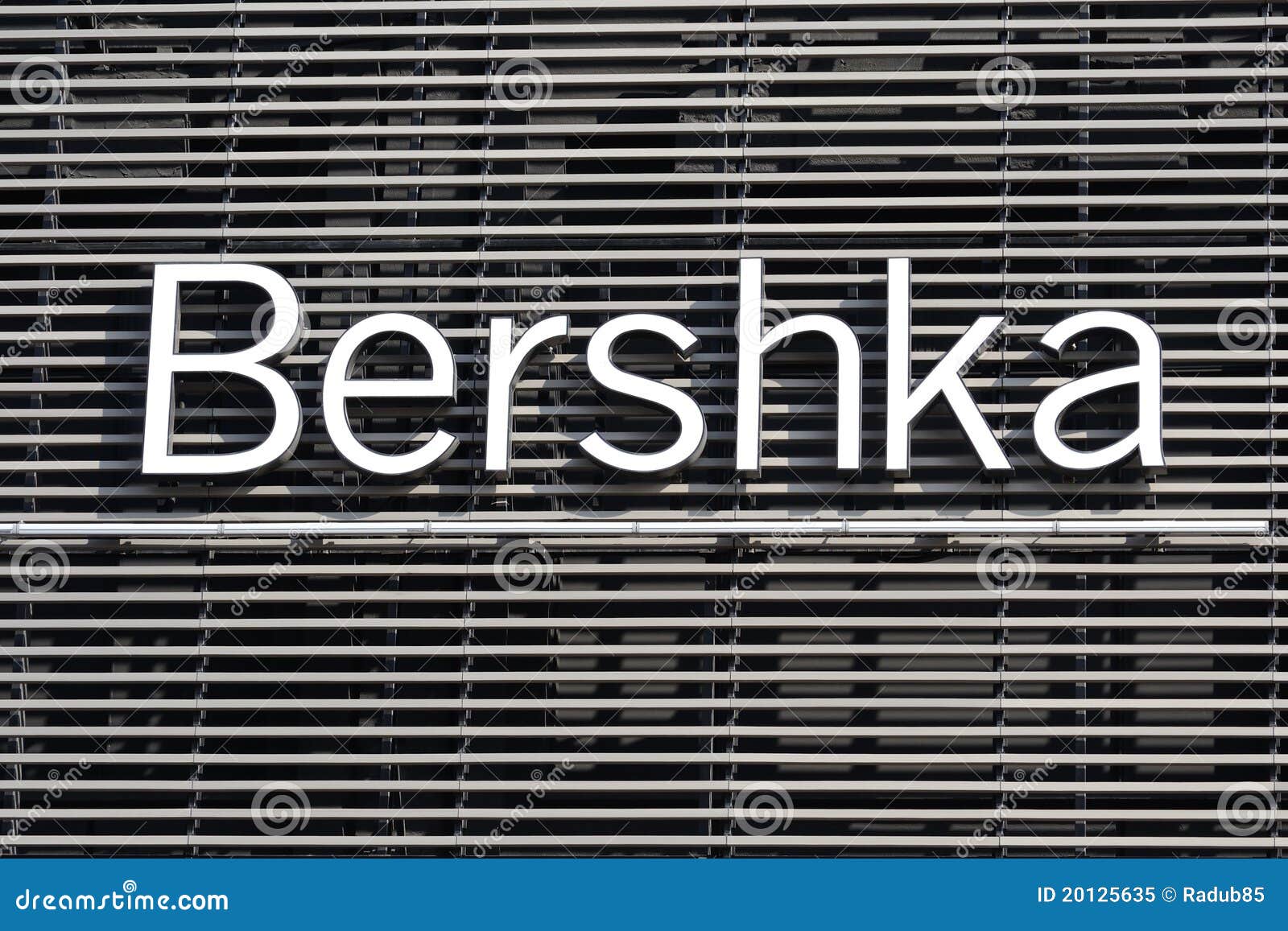 Logotipo de Bershka imagem editorial. Imagem de compra - 20125635