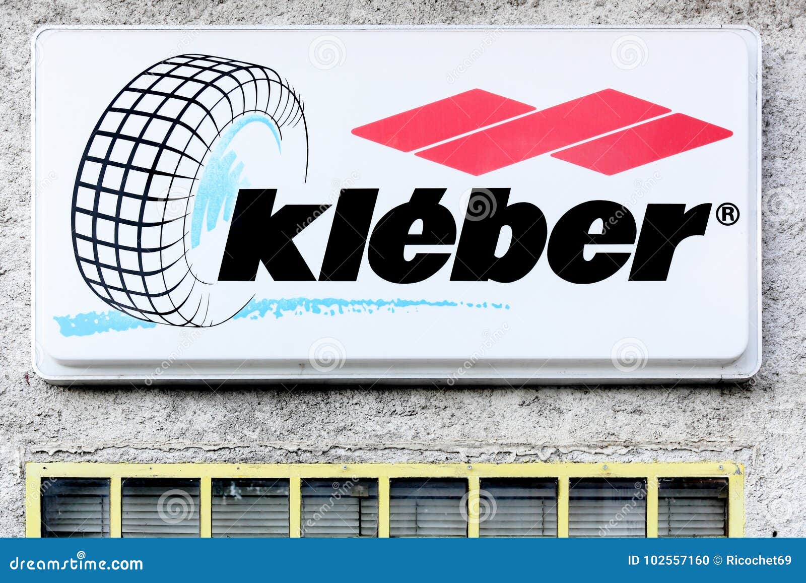 Logotipo De Kleber En Una Pared Imagen editorial - Imagen de industria ...